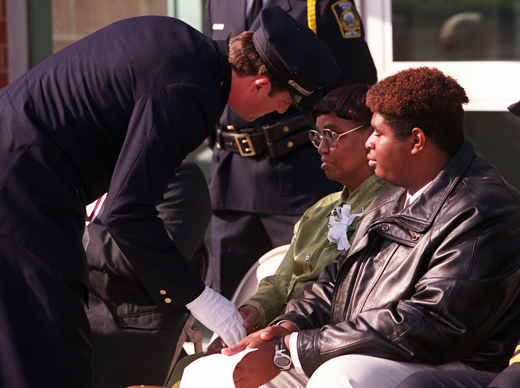 Syracuse police officer Wallie Howard Jr., murdered in 1990 - syracuse.com