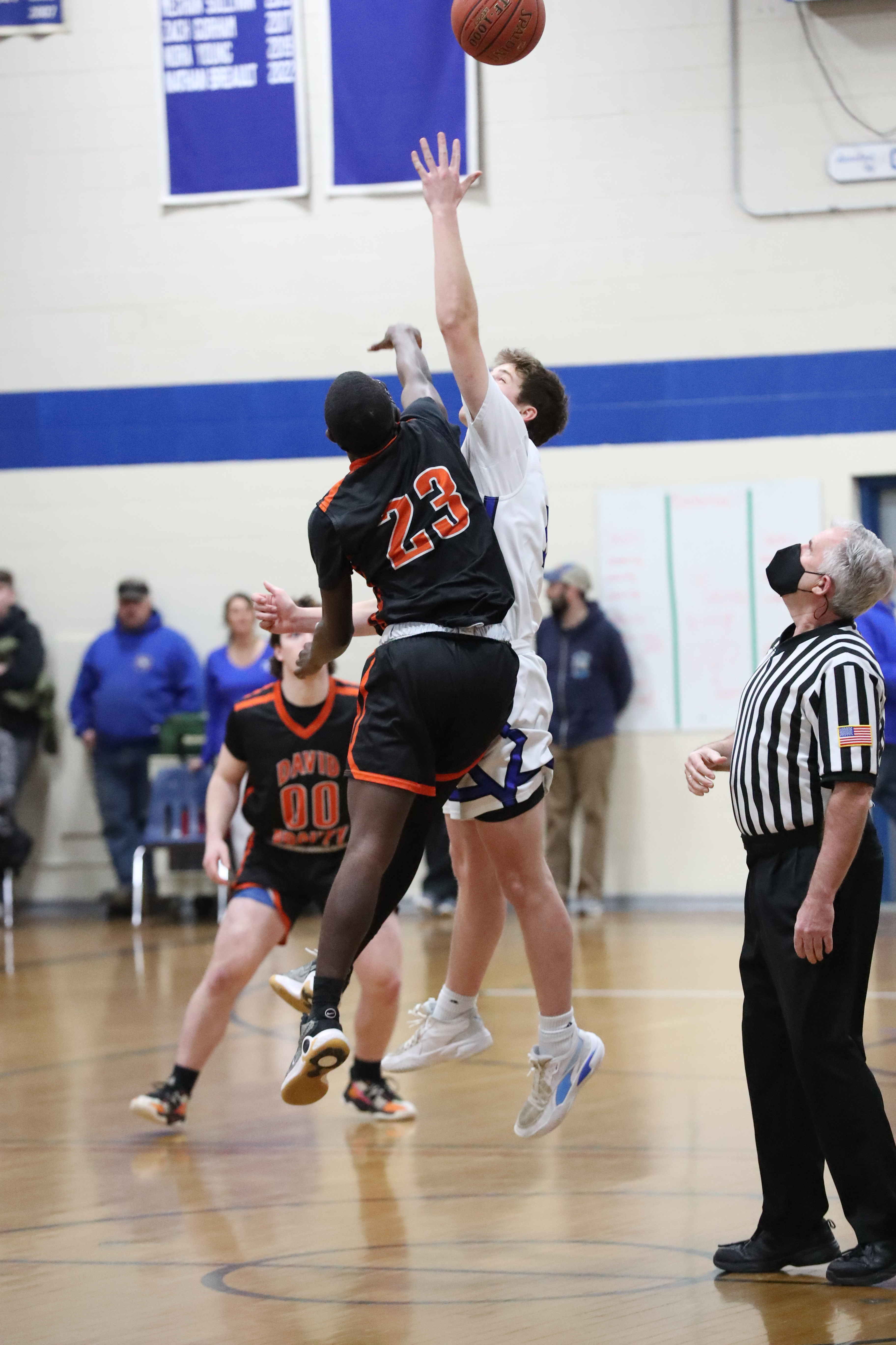 David Prouty vs Granby Boys Basketball - masslive.com