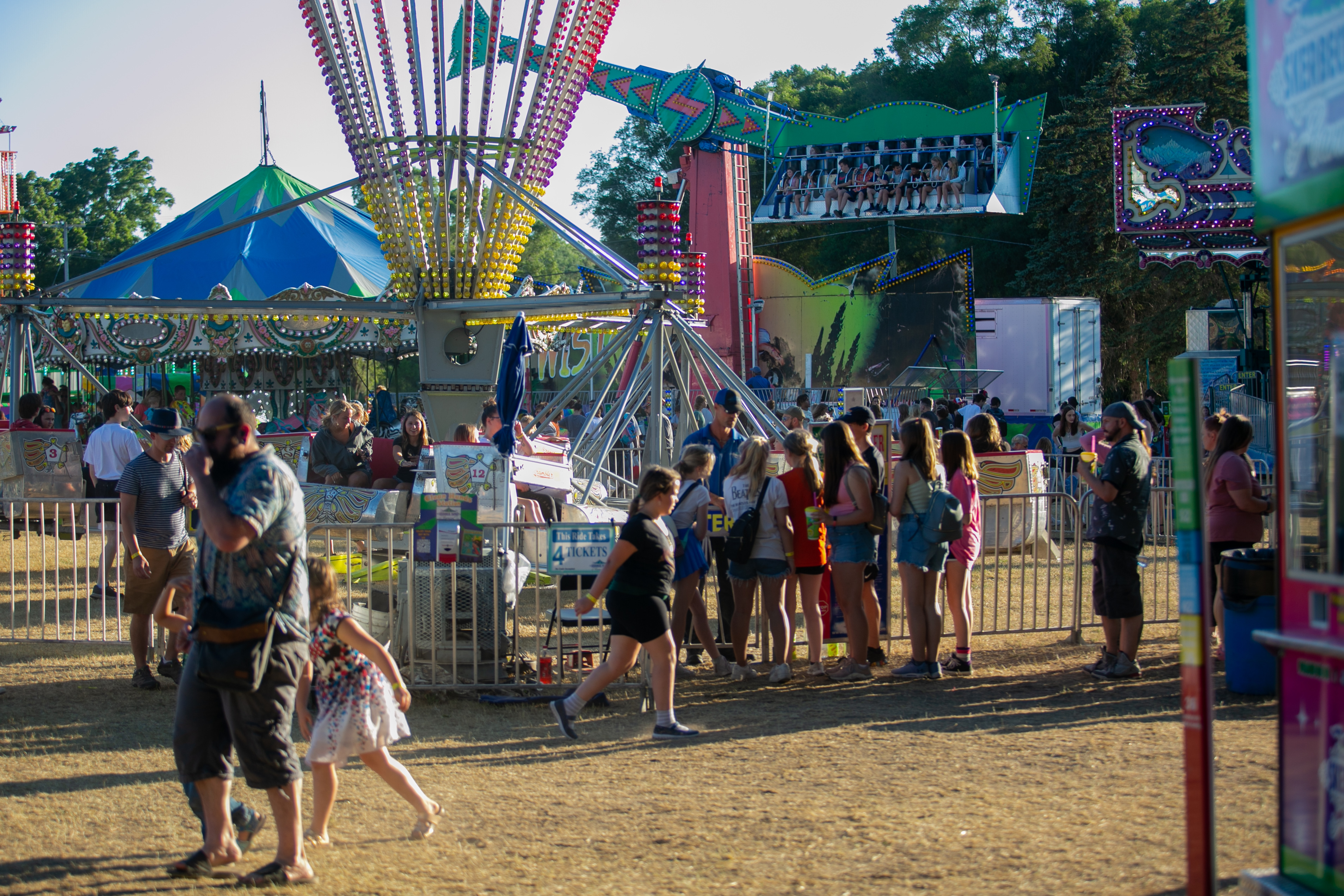 165 years of fun and games: Michigan family runs carnival for seven ...