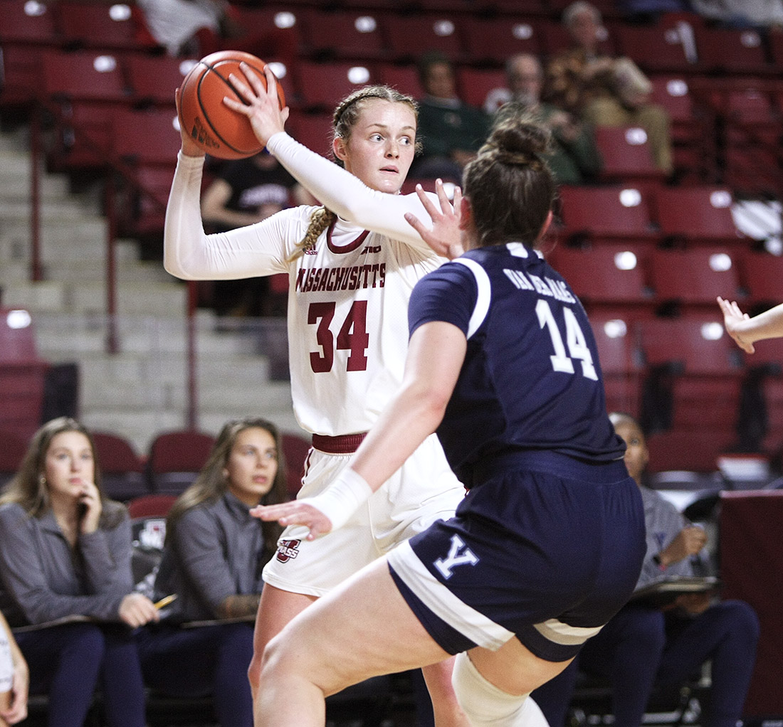 UMass Women's Basketball vs Yale 11/30/22 - masslive.com
