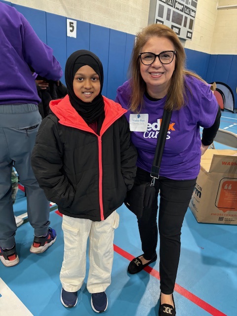 FedEx delivers 400 coats to kids at PS 16 on Staten Island - silive.com