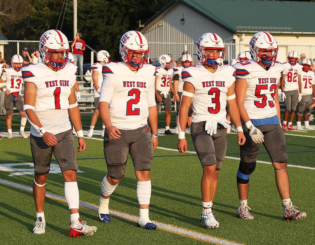 West Springfield vs Minnechaug Football 9/13/24 - masslive.com