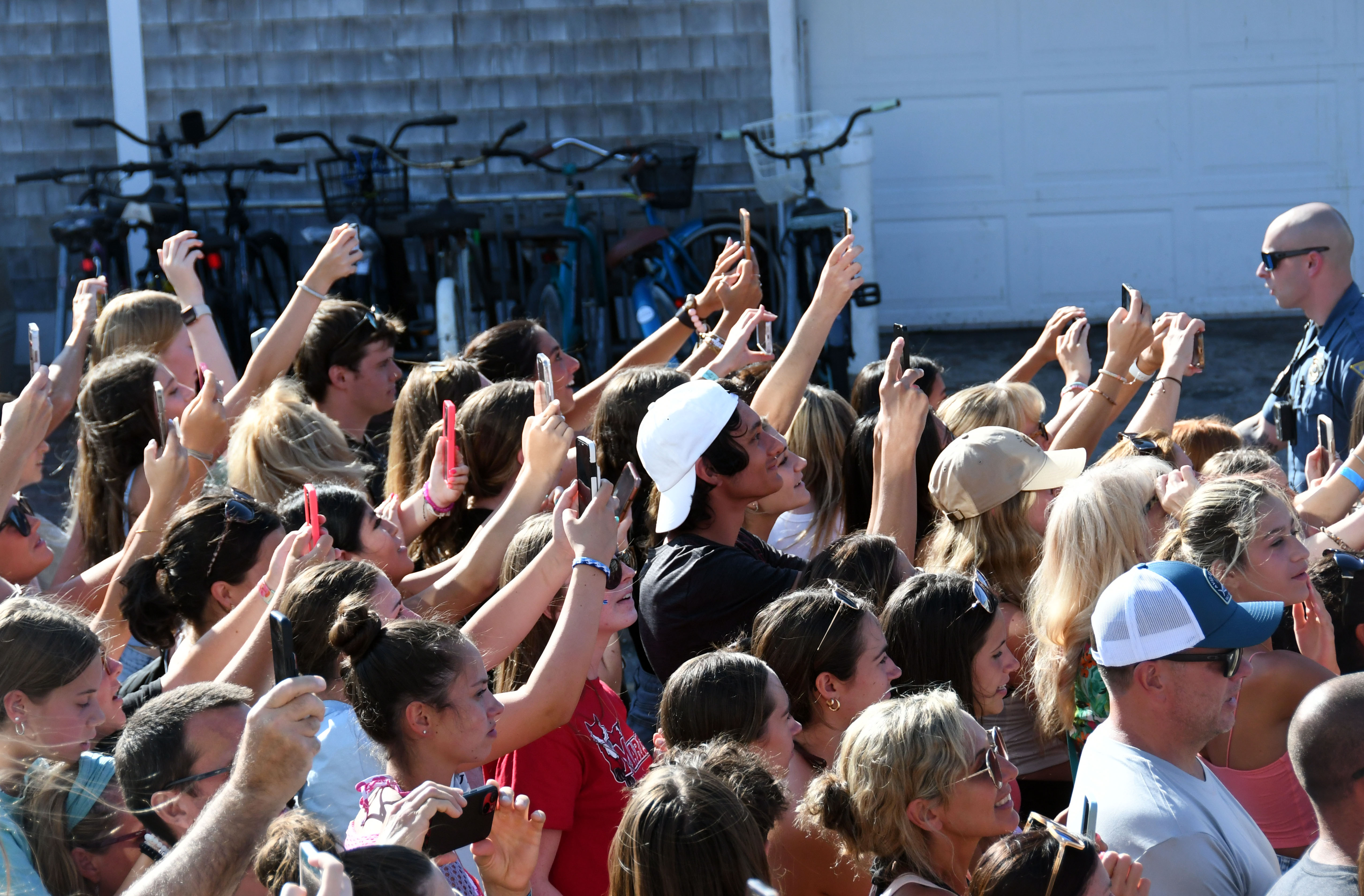 Taylor Swift attends wedding on LBI - nj.com