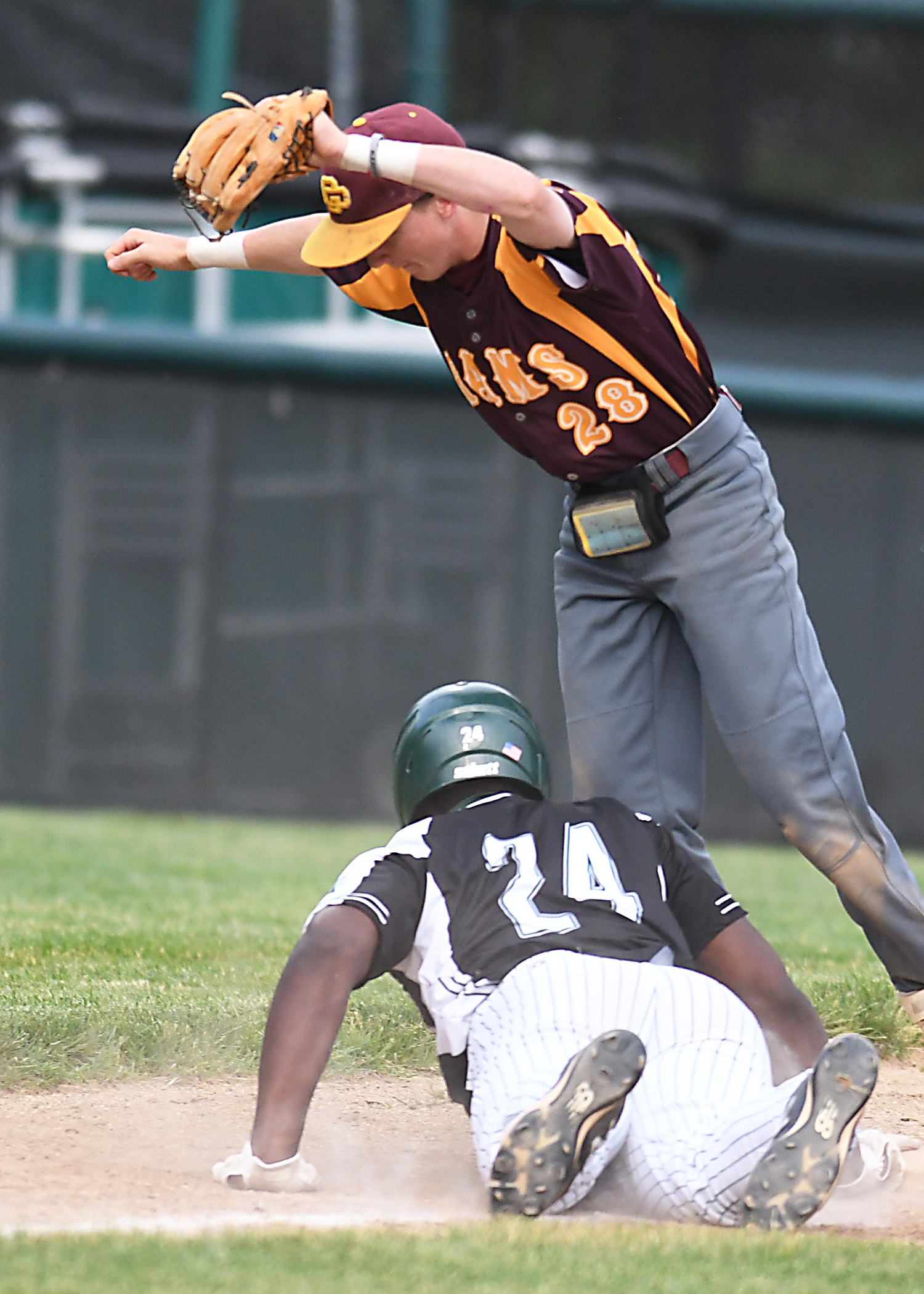 Steinert Baseball defeats Gloucester Catholic 3-2 on a game winning hit ...