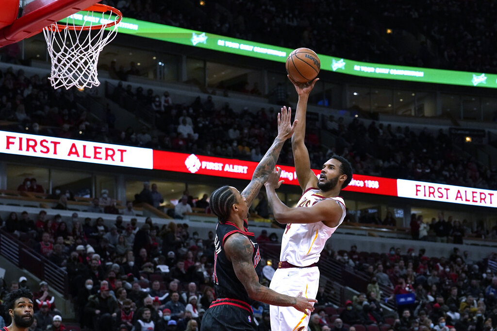 Cleveland Cavaliers center Evan Mobley, 2021-2022 - cleveland.com