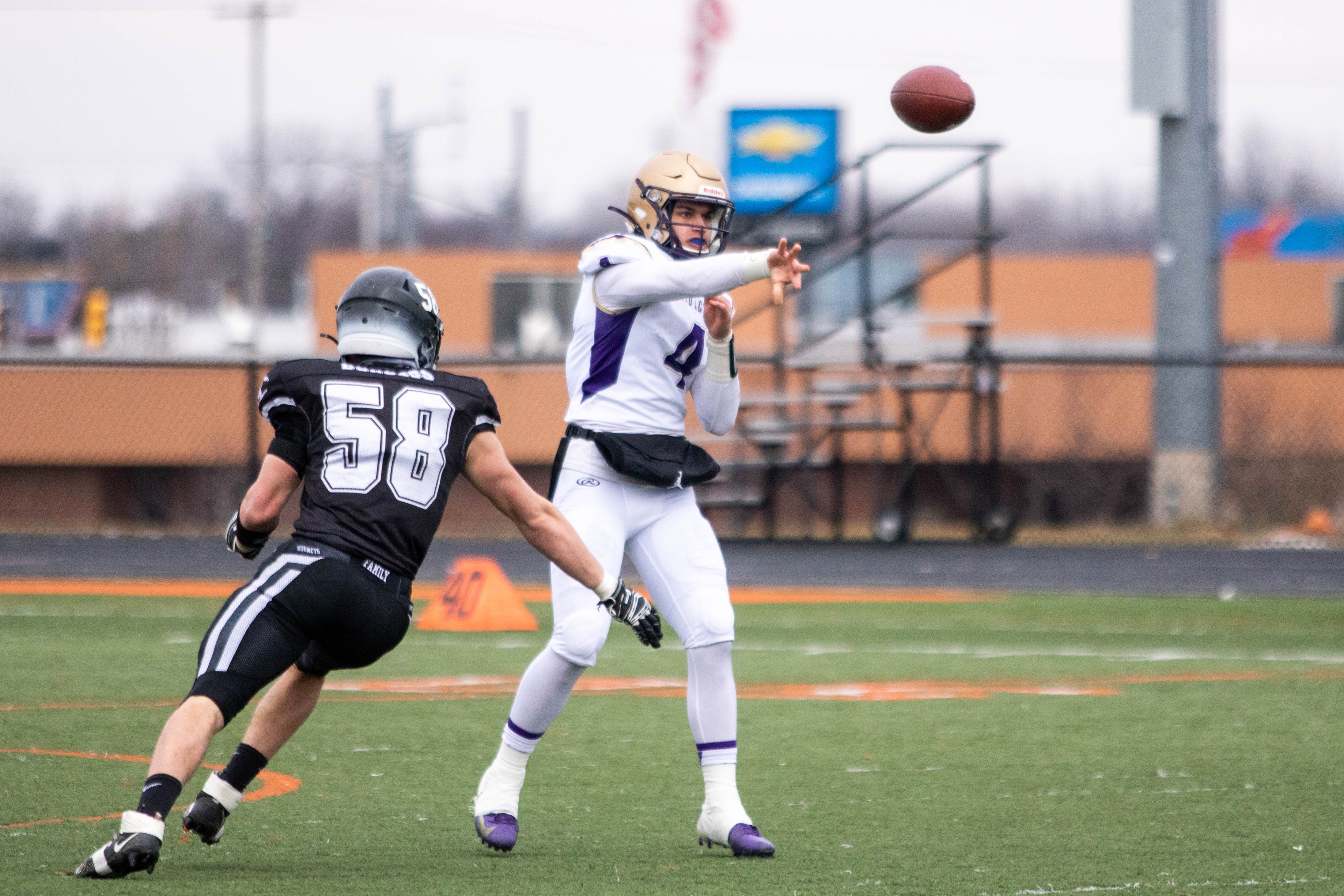 New Lothrop football defeats Schoolcraft in Division 7 semifinals ...