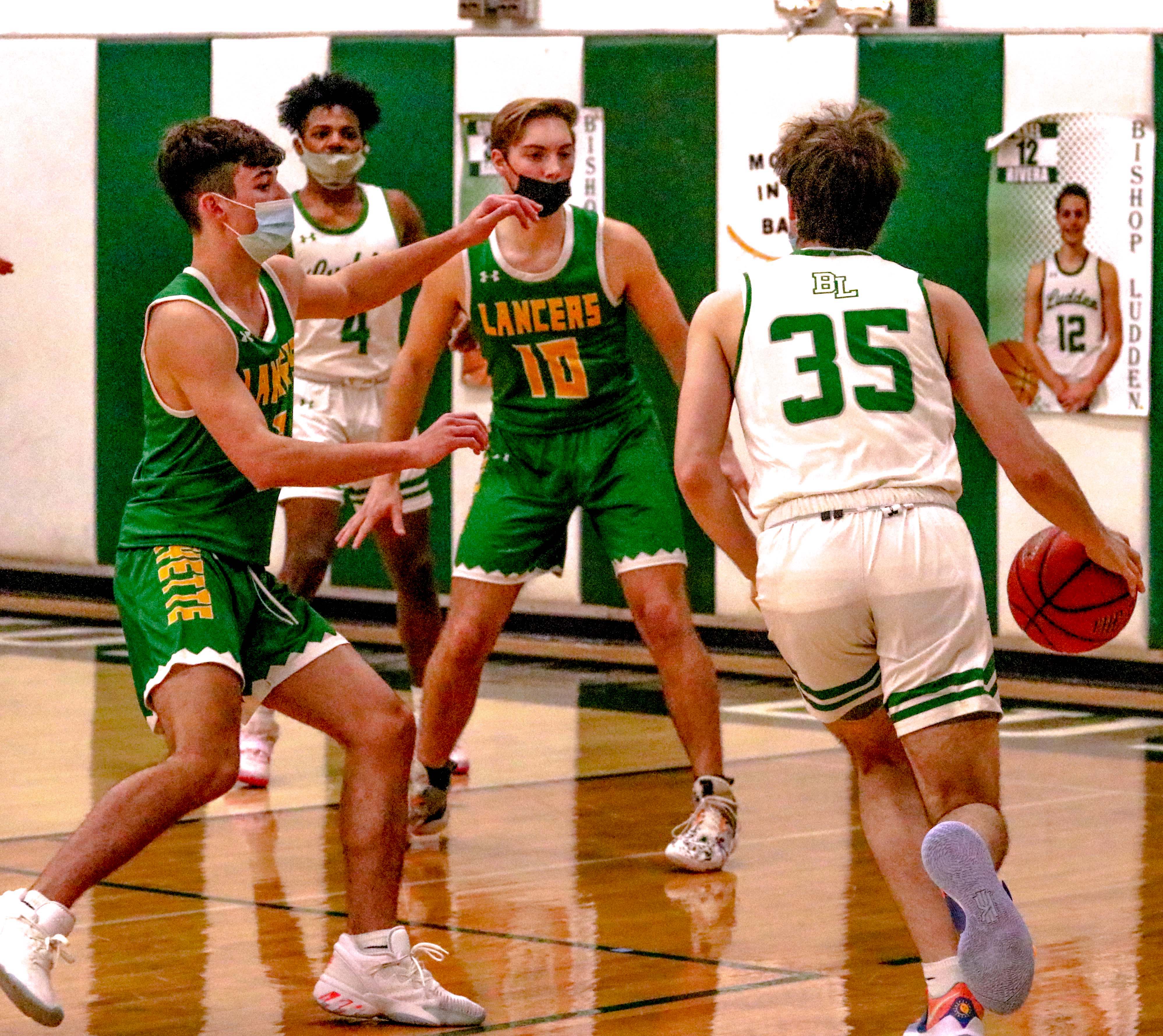 Bishop Ludden Vs. LaFayette boys basketball - syracuse.com