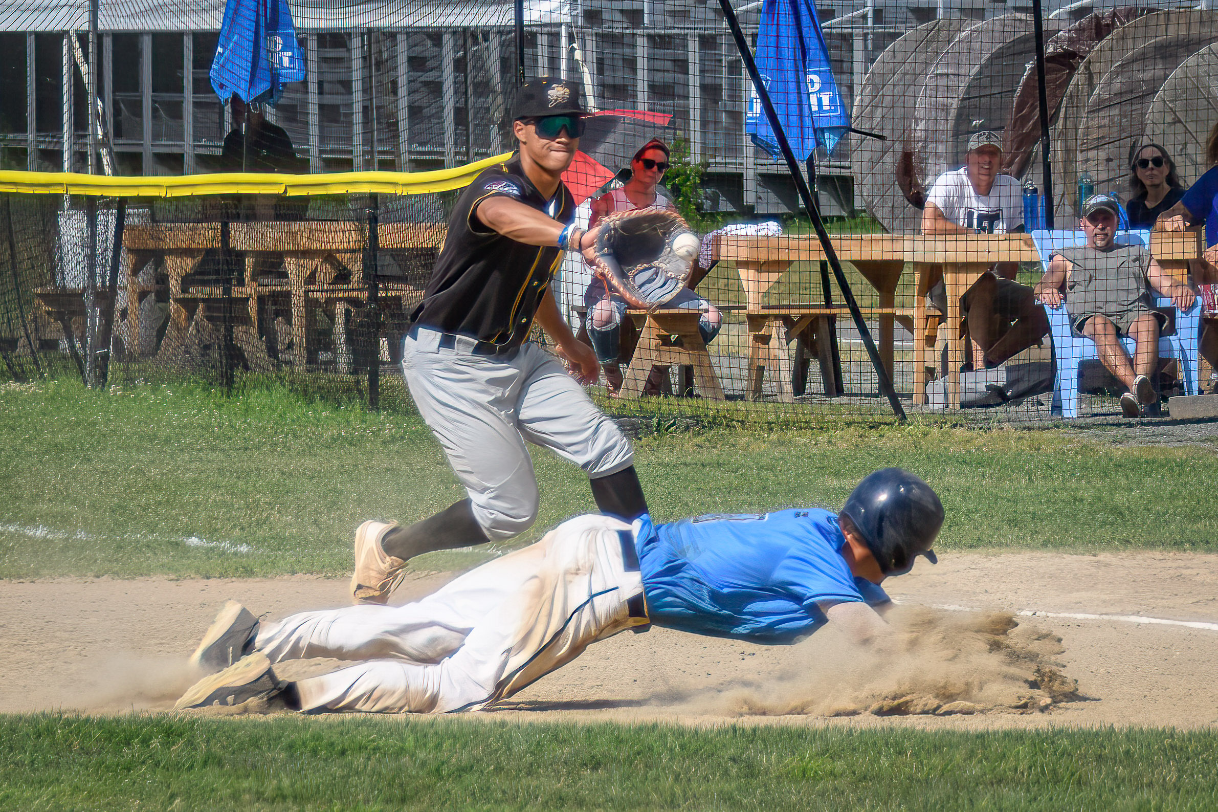 Westfield Starfires vs New Britain Bees Baseball - masslive.com
