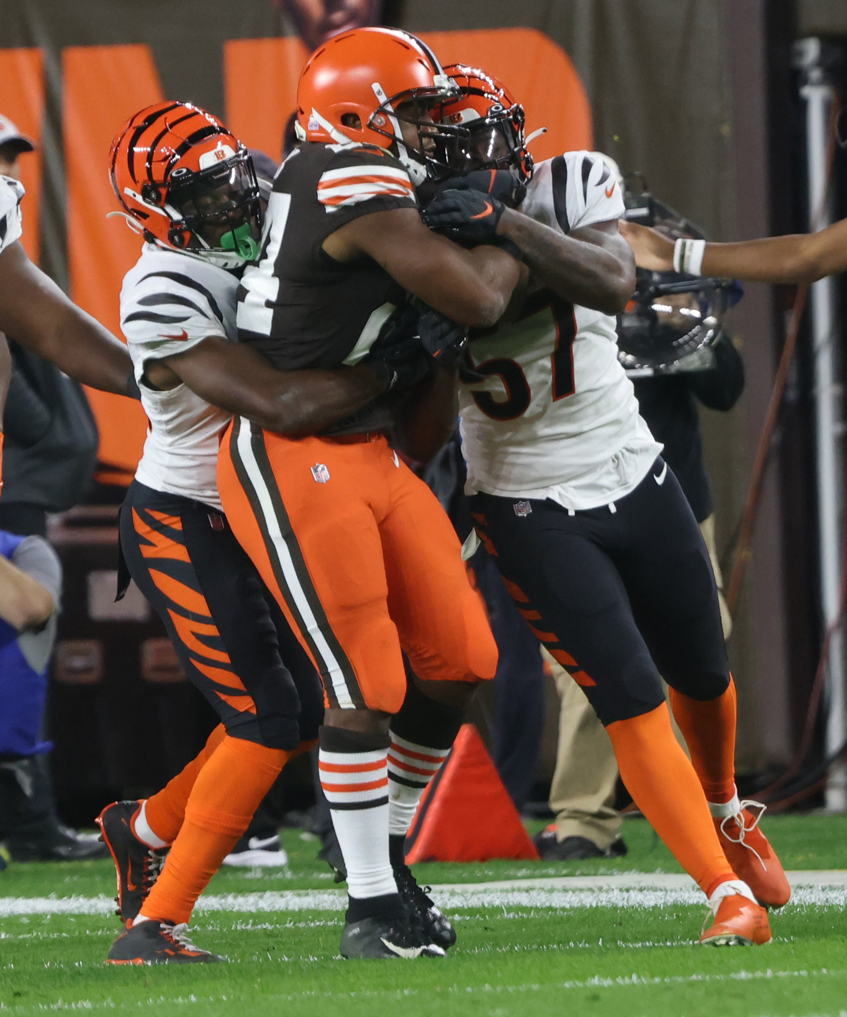 Cleveland Browns running back Nick Chubb vs. Cincinnati Bengals ...