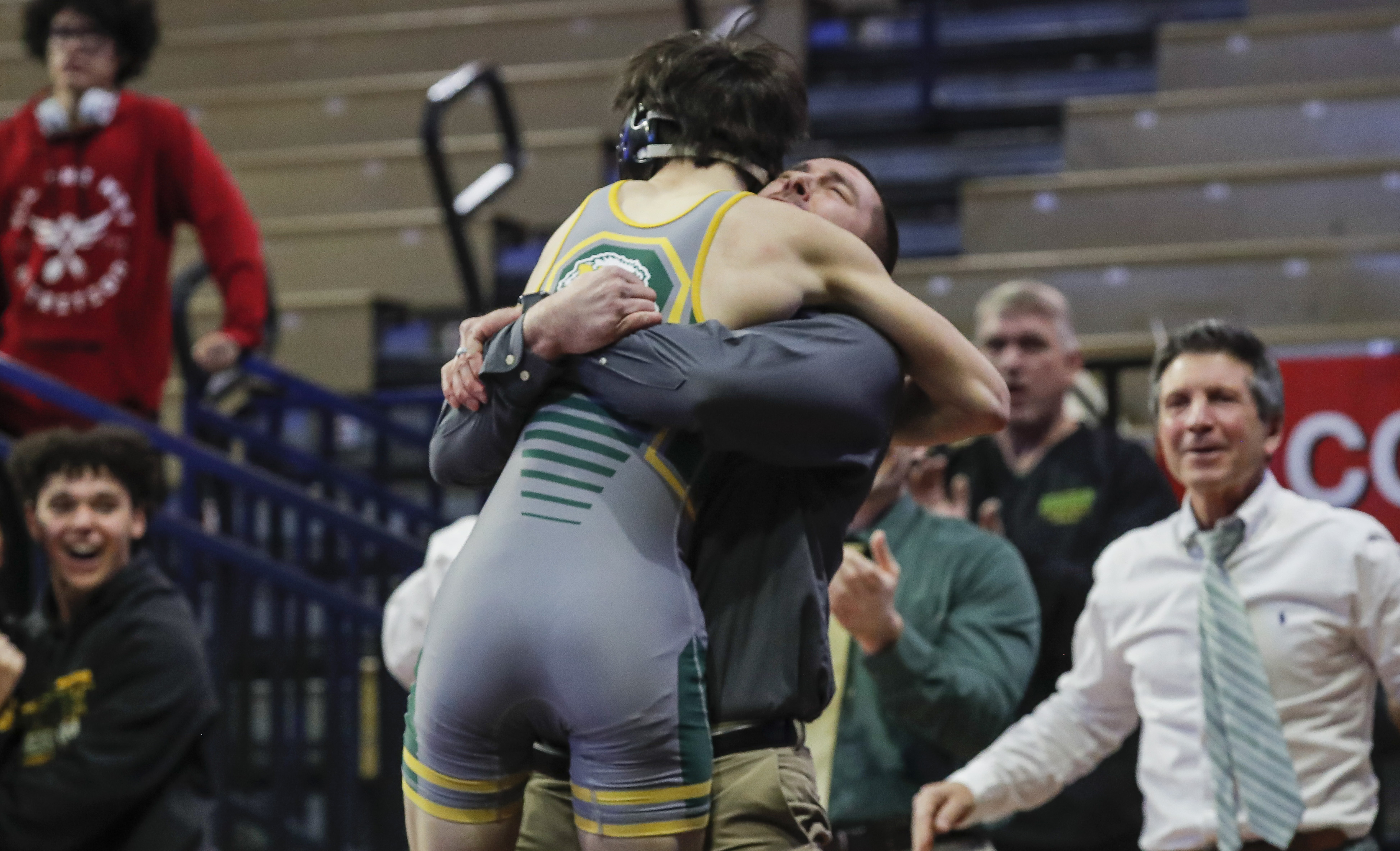 NJSIAA Group 4 Wrestling Final, North Hunterdon defeats Jackson ...