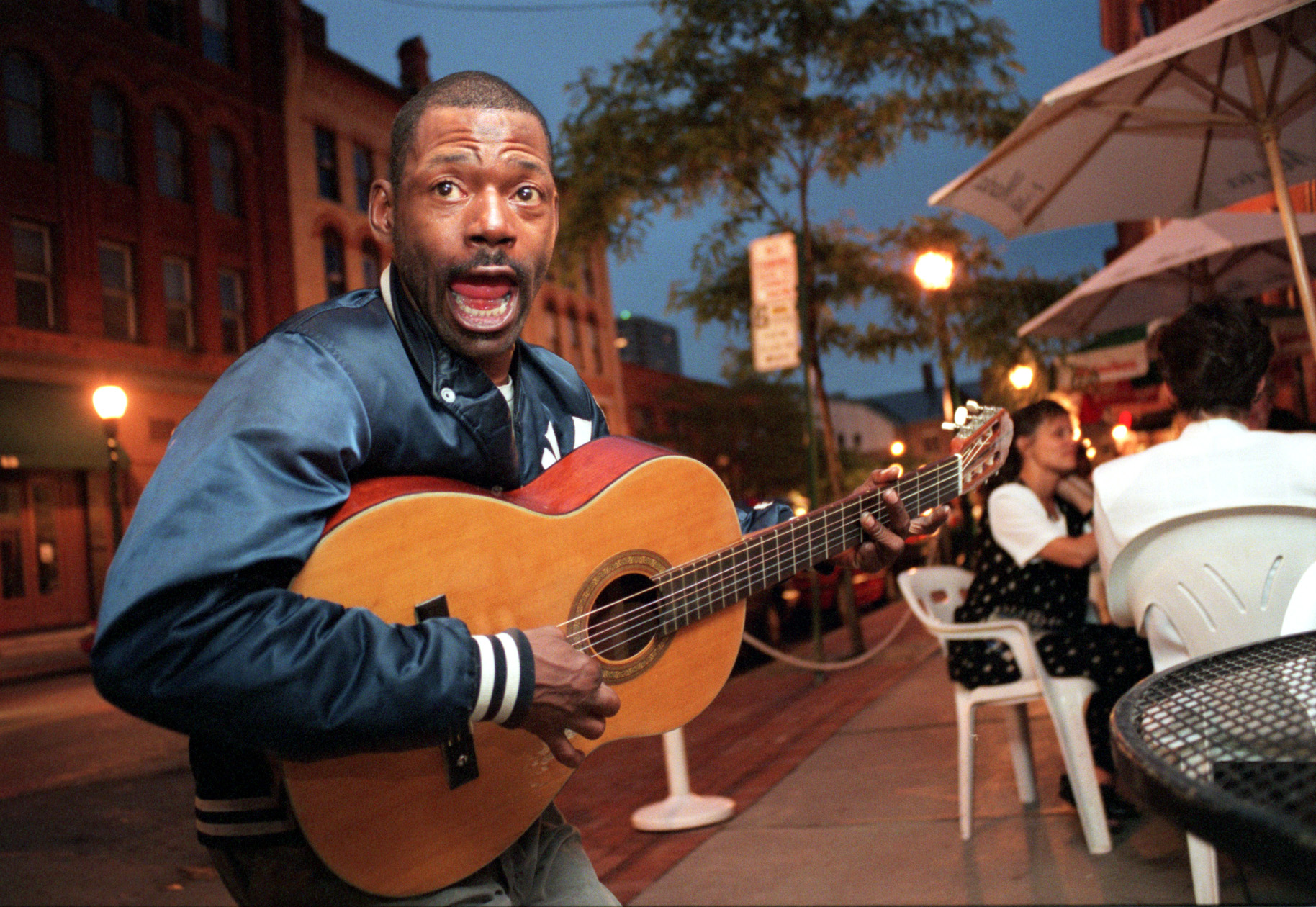 Beloved Syracuse street musician Eli Harris - syracuse.com