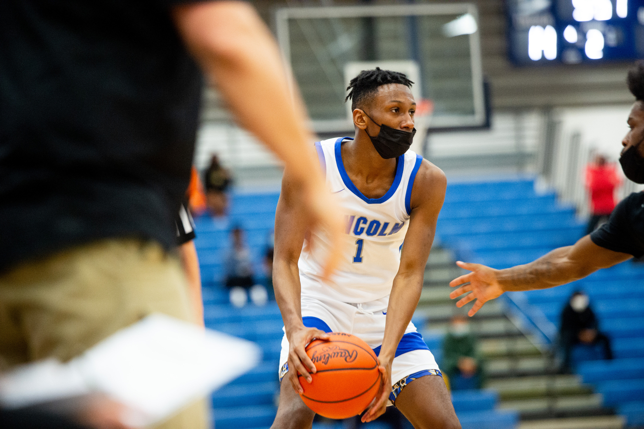 Lincoln vs. Belleville boys basketball districts - mlive.com