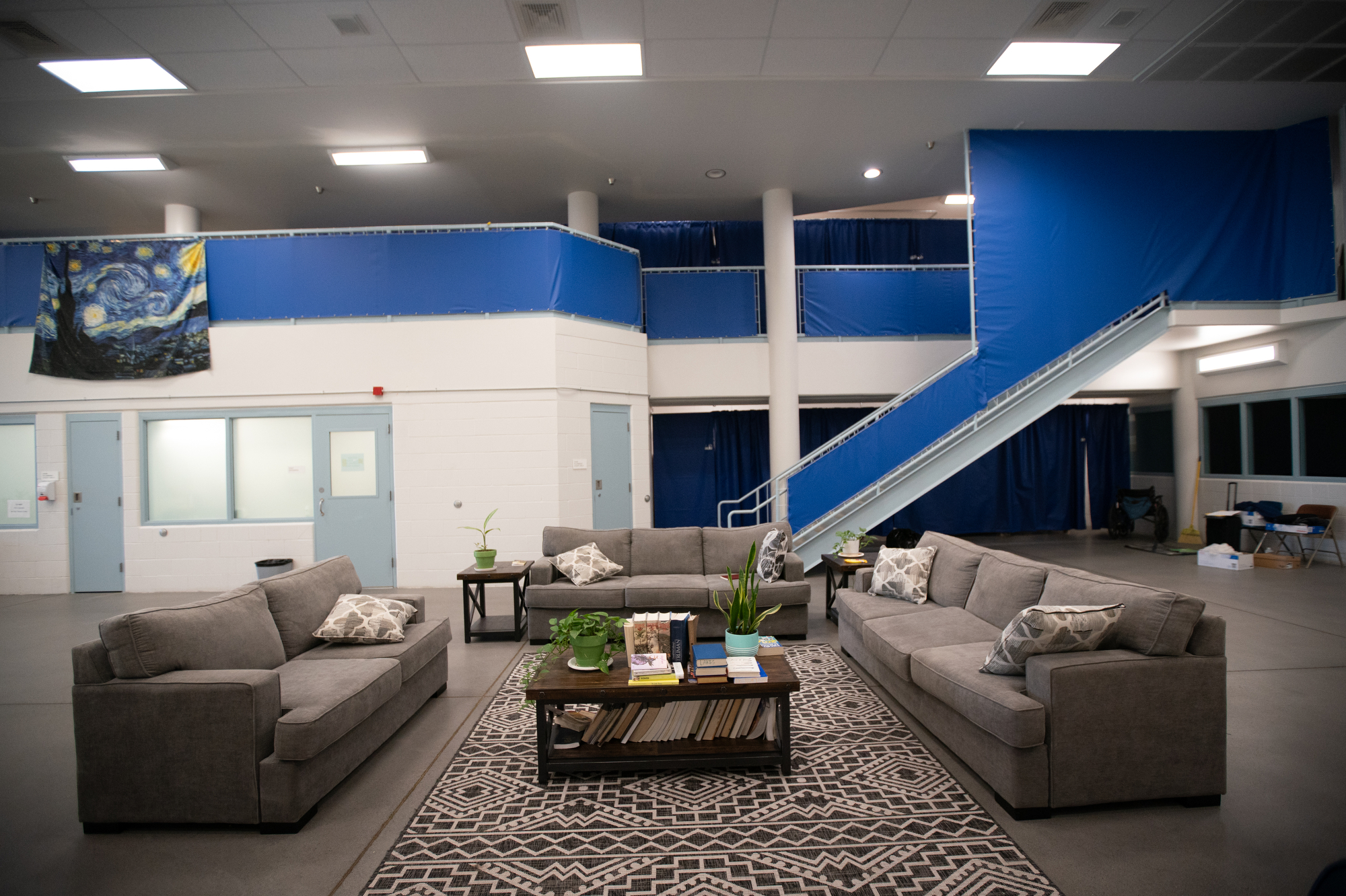 A look inside Bybee Lakes Hope Center - oregonlive.com