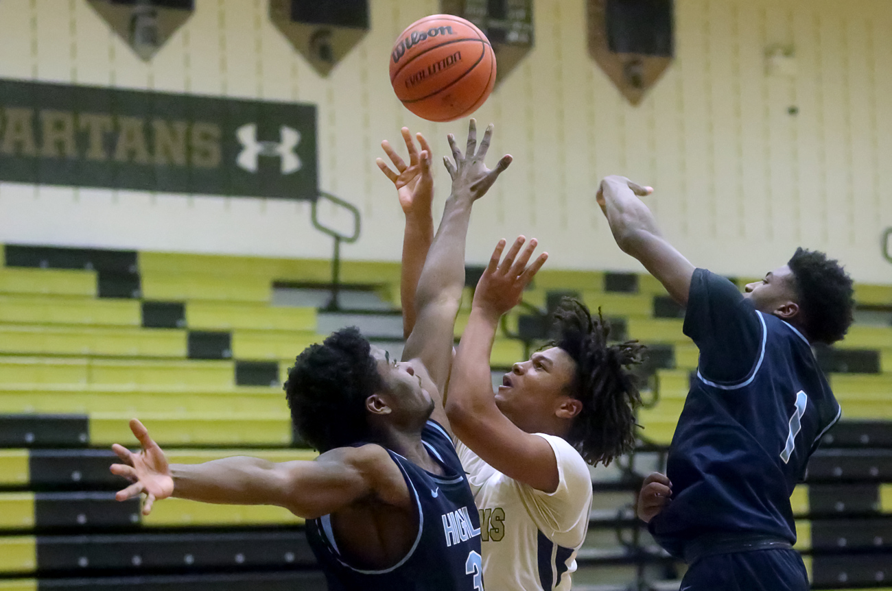 Highland vs. Deptford boys basketball, Feb. 8, 2021 - nj.com