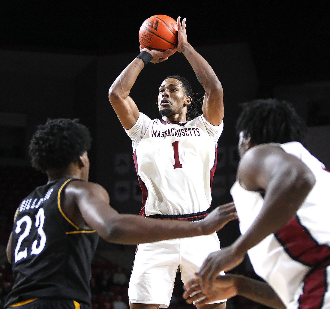 UMass Men's Basketball vs Kent State 12/20/25 - masslive.com