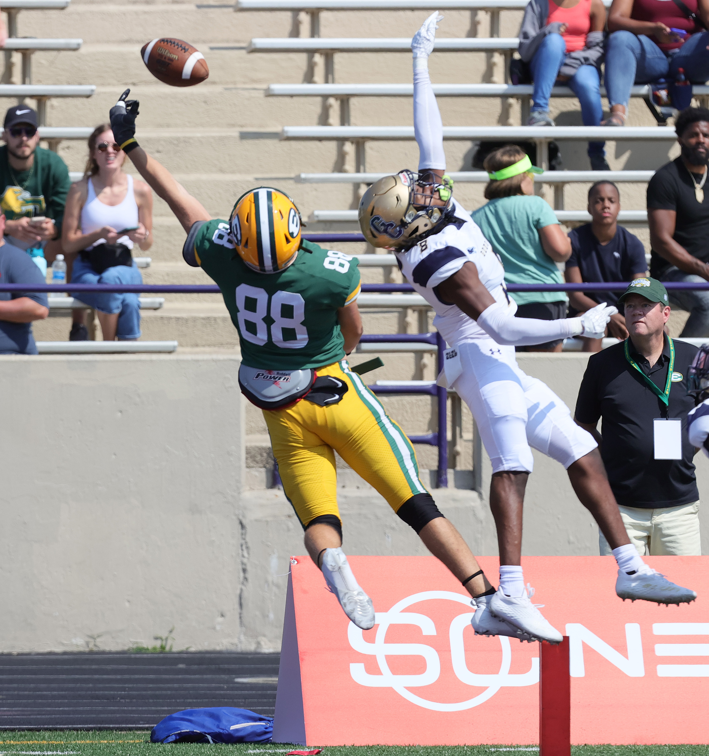 St. Edward vs. Our Lady of Good Counsel (MD) in high school football ...