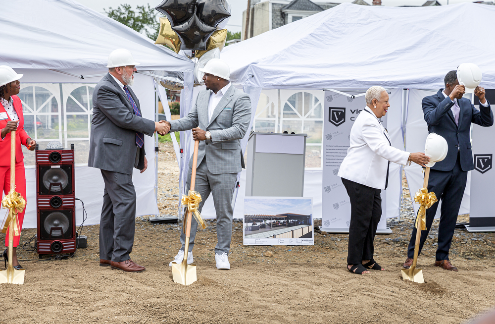 LeSean McCoy’s Savoy 48 groundbreaking ceremony - pennlive.com