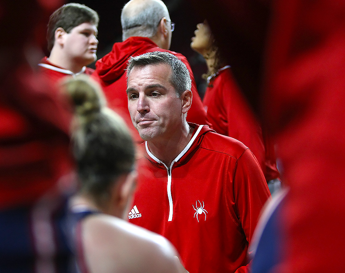 UMass Women's Basketball vs Richmond 1/5/25 - masslive.com