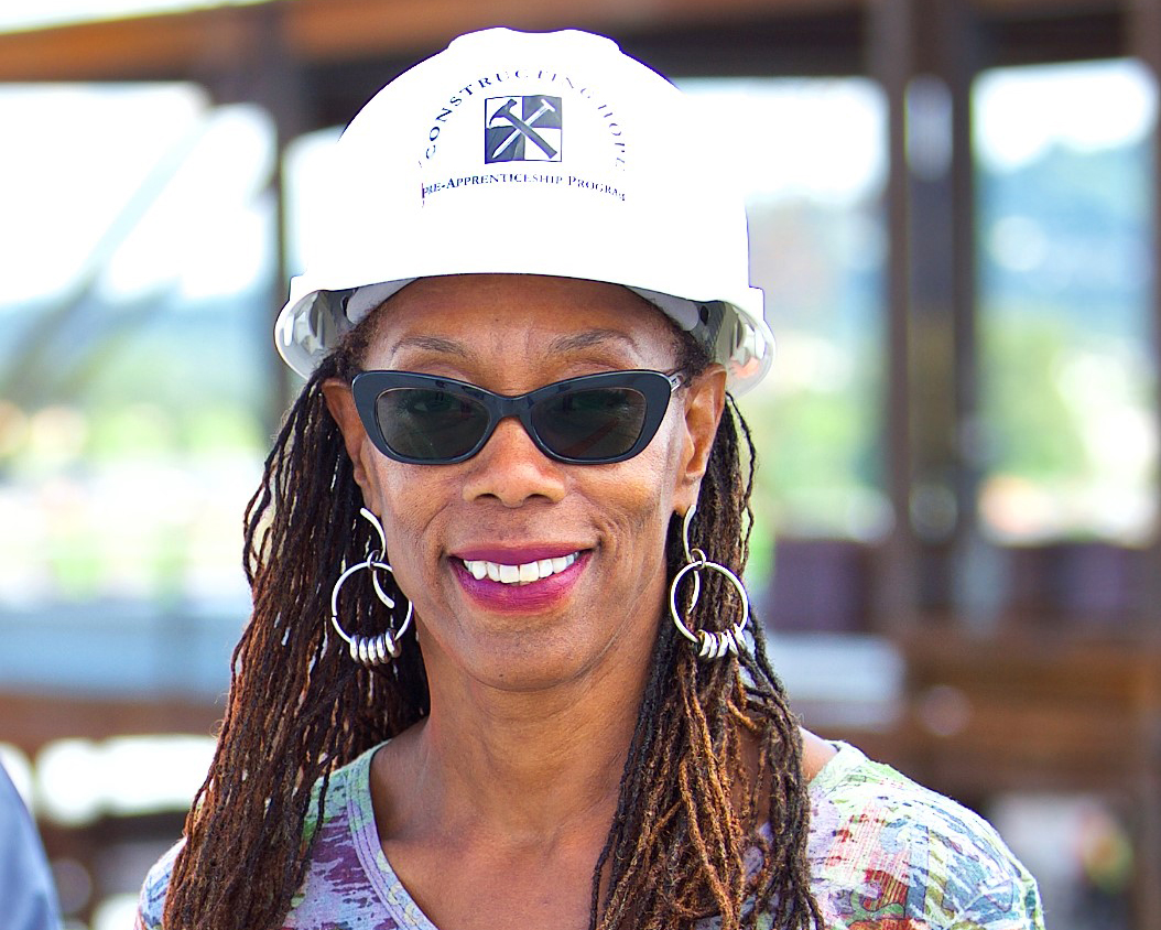 Isis Harris's Instagram, Twitter & Facebook on IDCrawl