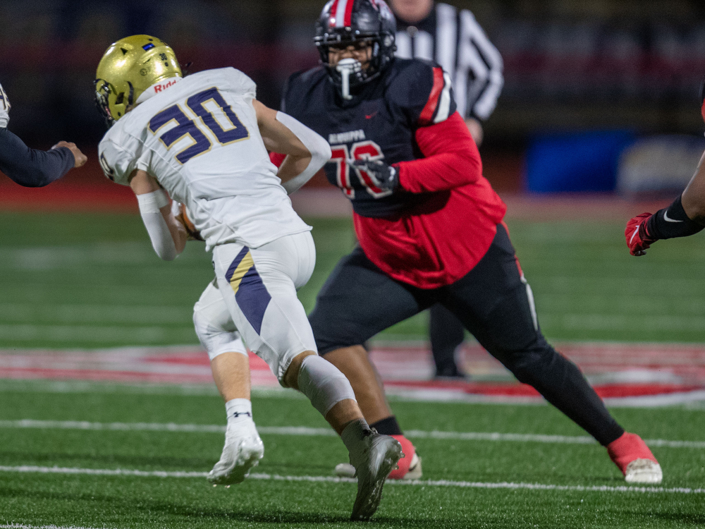 Bishop McDevitt beats Aliquippa for the 2022 4A State football ...