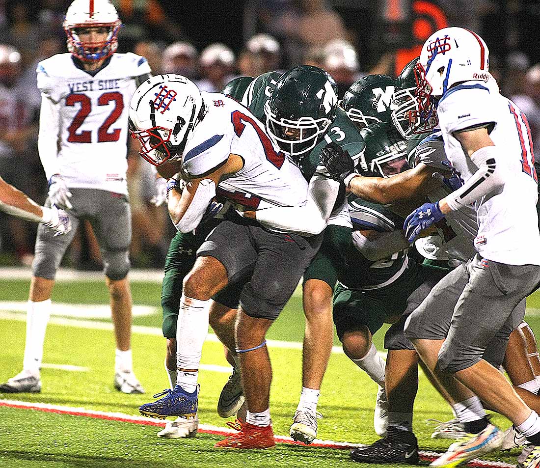 West Springfield vs Minnechaug Football 9/9/22 - masslive.com
