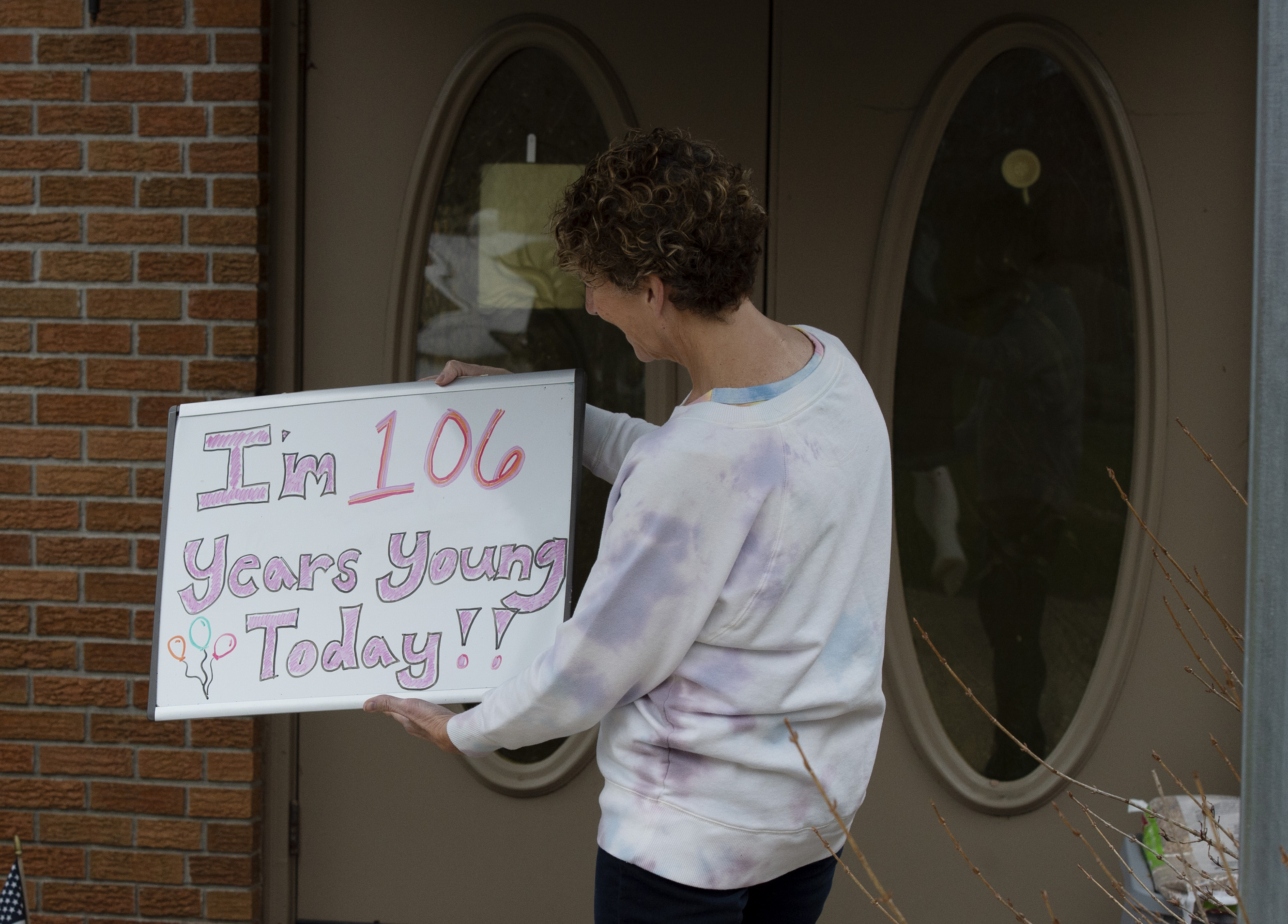 Dorothy Burdette celebrates her 106th birthday - mlive.com