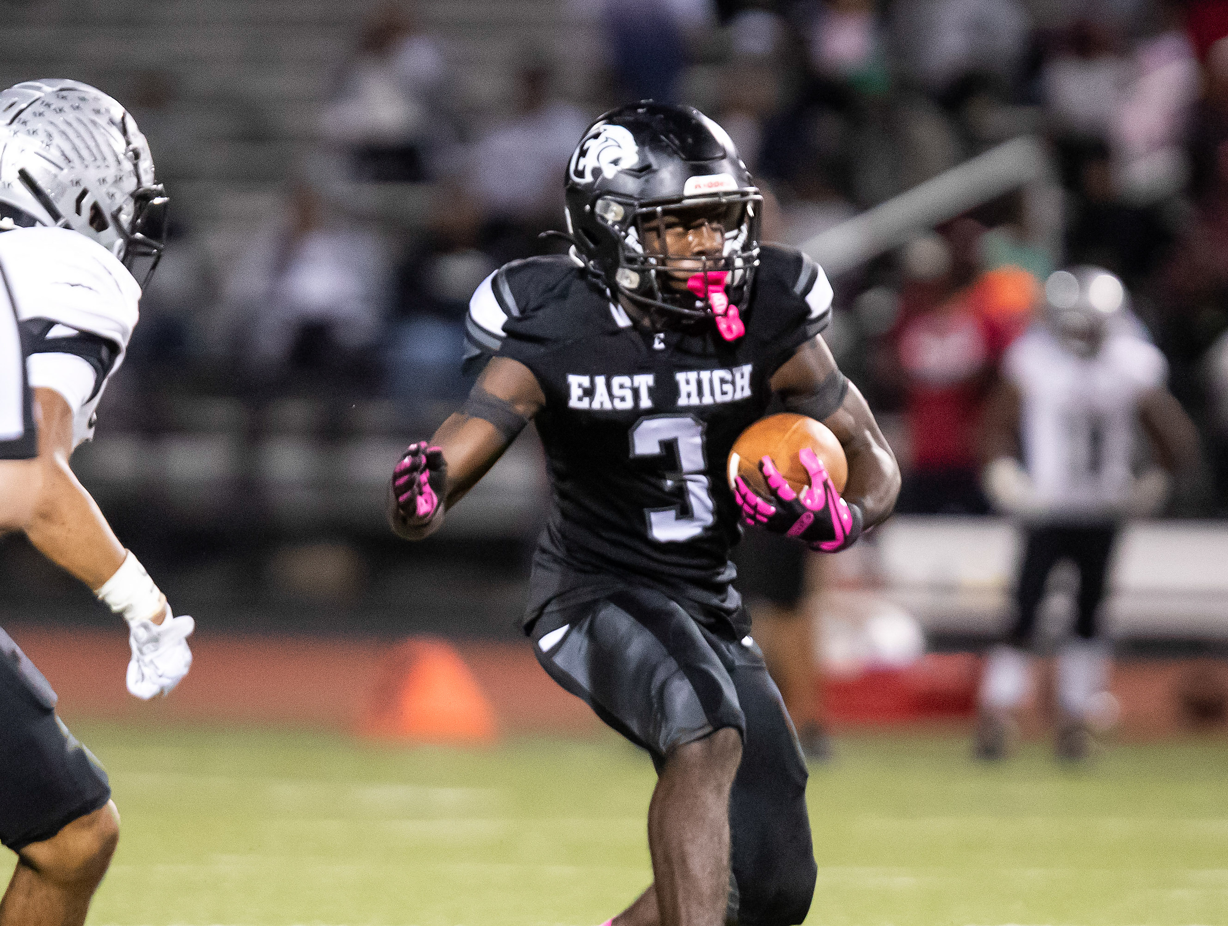 Harrisburg defeats CD East 34-27 in high school football - pennlive.com