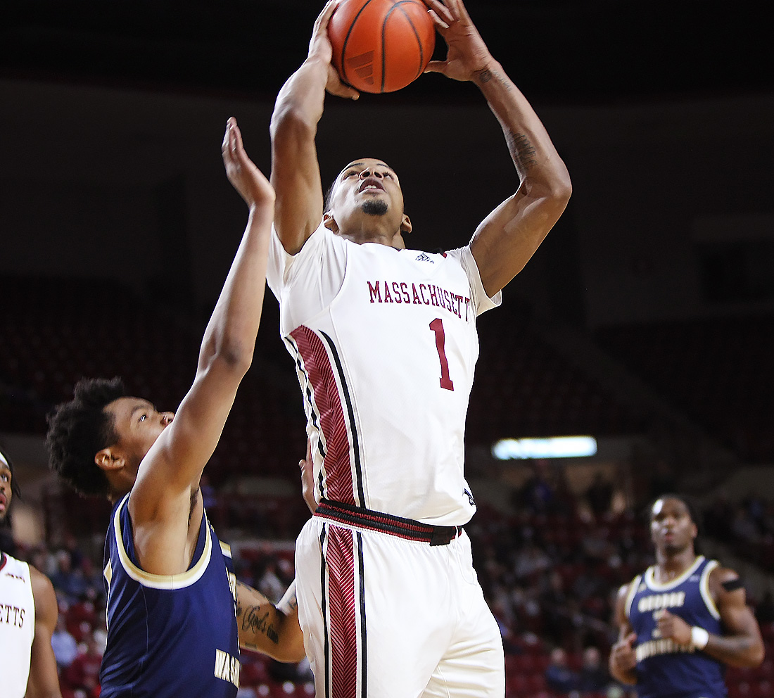 UMass Men's Basketball vs George Washington 1/22/25 - masslive.com