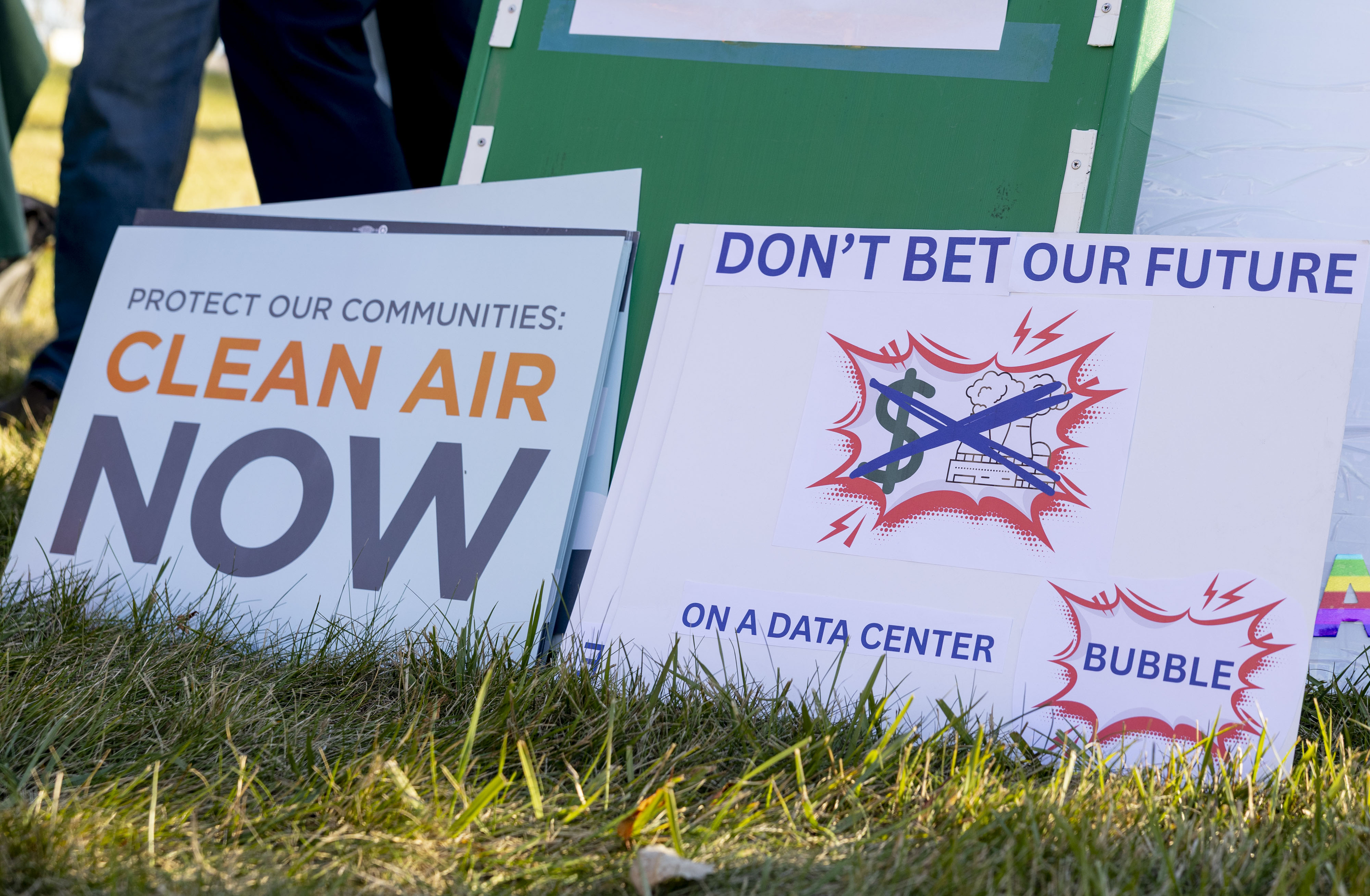 Rally against data centers outside MPSC meeting at Oakland Community ...