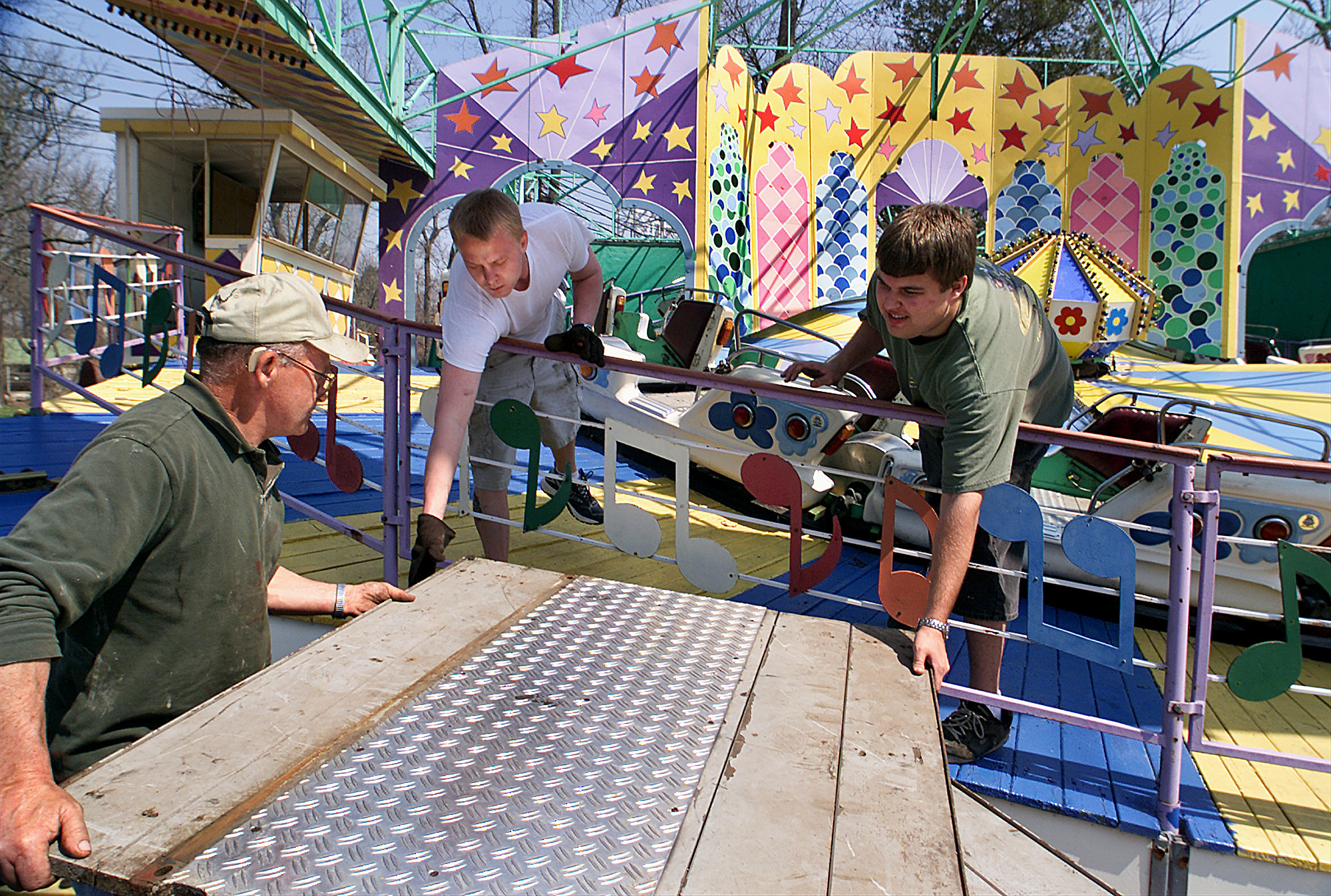 Williams Grove Amusement Park carousel house moved - pennlive.com