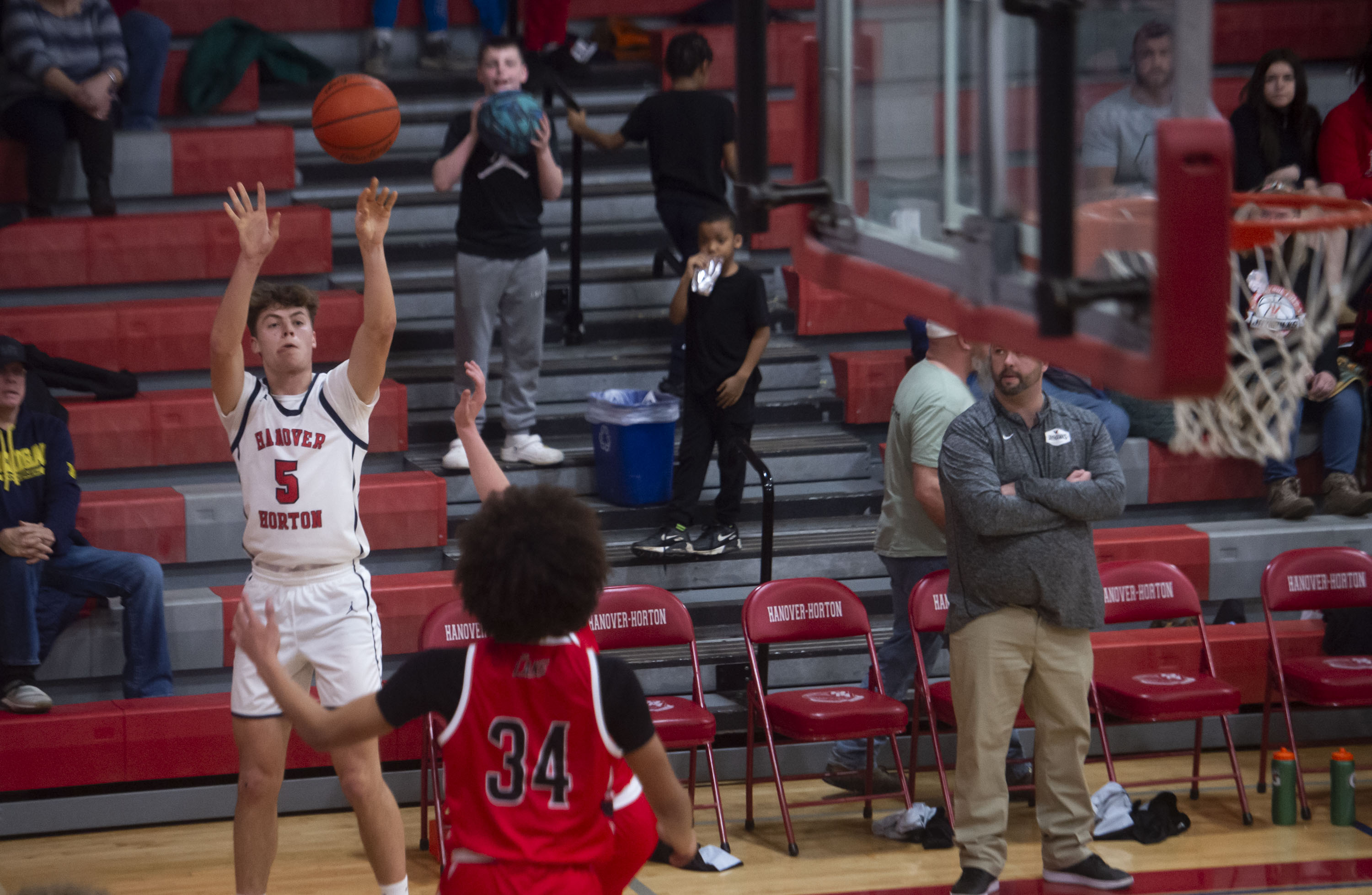 See photos as Hanover-Horton’s boys basketball defeats Vandercook Lake ...