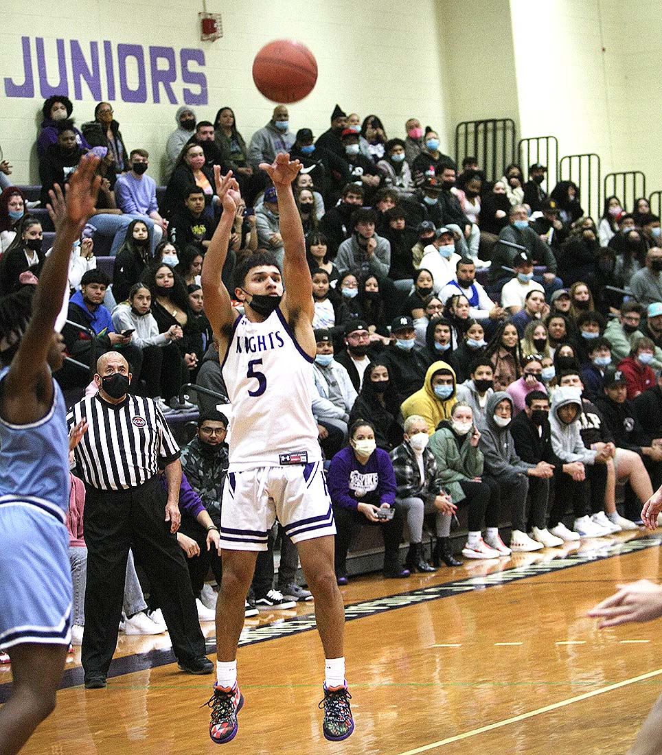 Dracut vs Holyoke boys Basketball 3/8/22 - masslive.com
