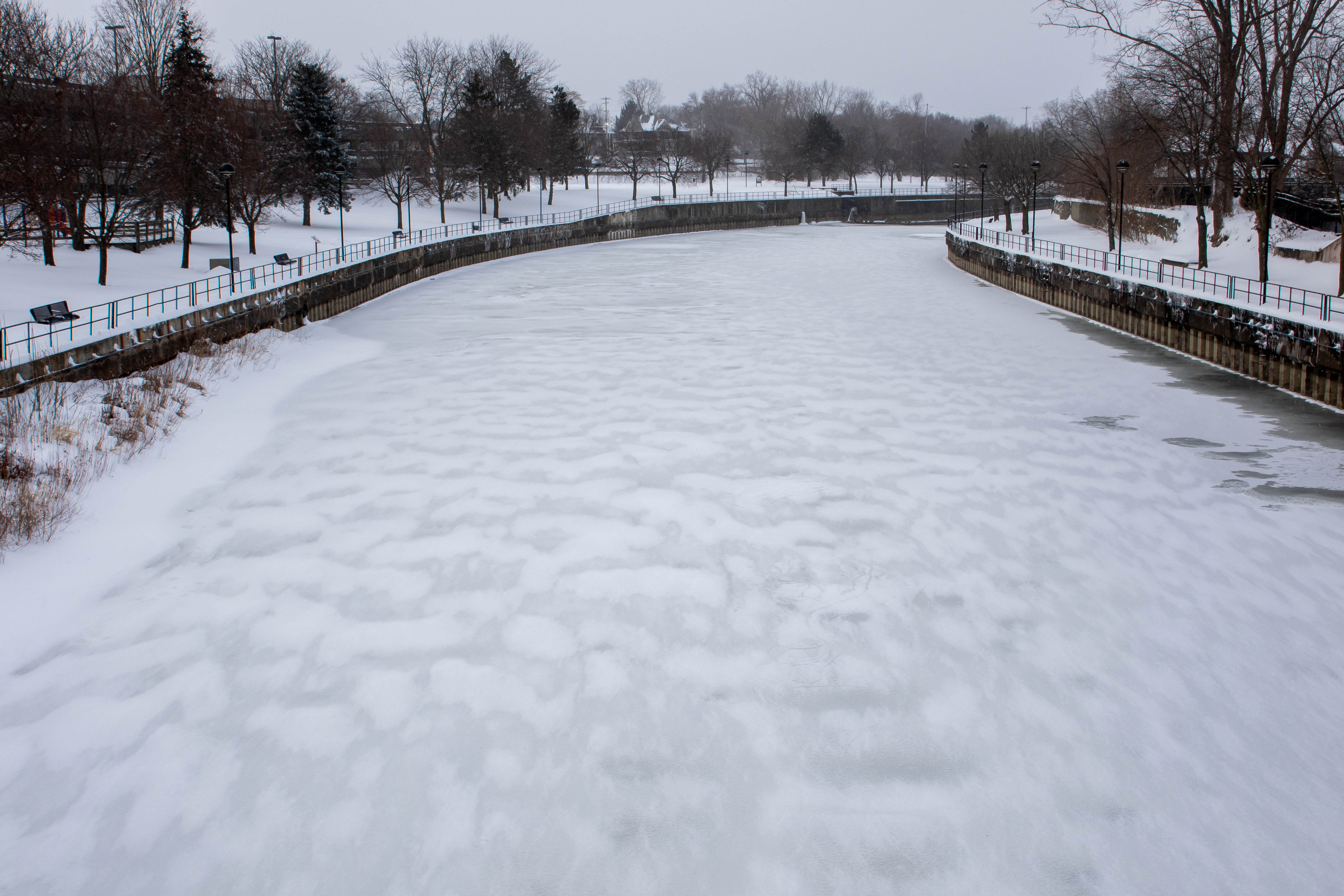 Winter storm brings nearly nine inches of snow to Flint area - mlive.com