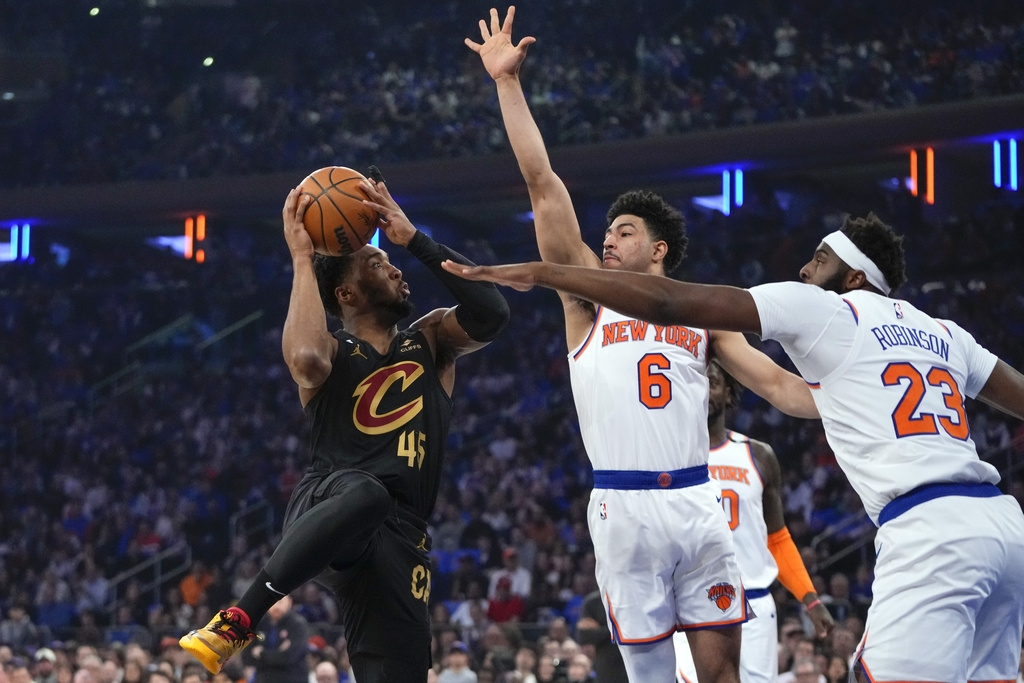Cleveland Cavaliers vs. New York Knicks NBA playoffs game 3，April 21 ...