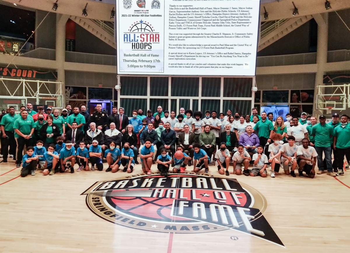 2021-22 All-Star Hoops at the Naismith Memorial Basketball Hall of Fame ...