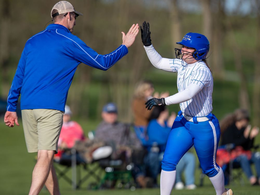 Big Spring hosts Waynesboro in softball - pennlive.com