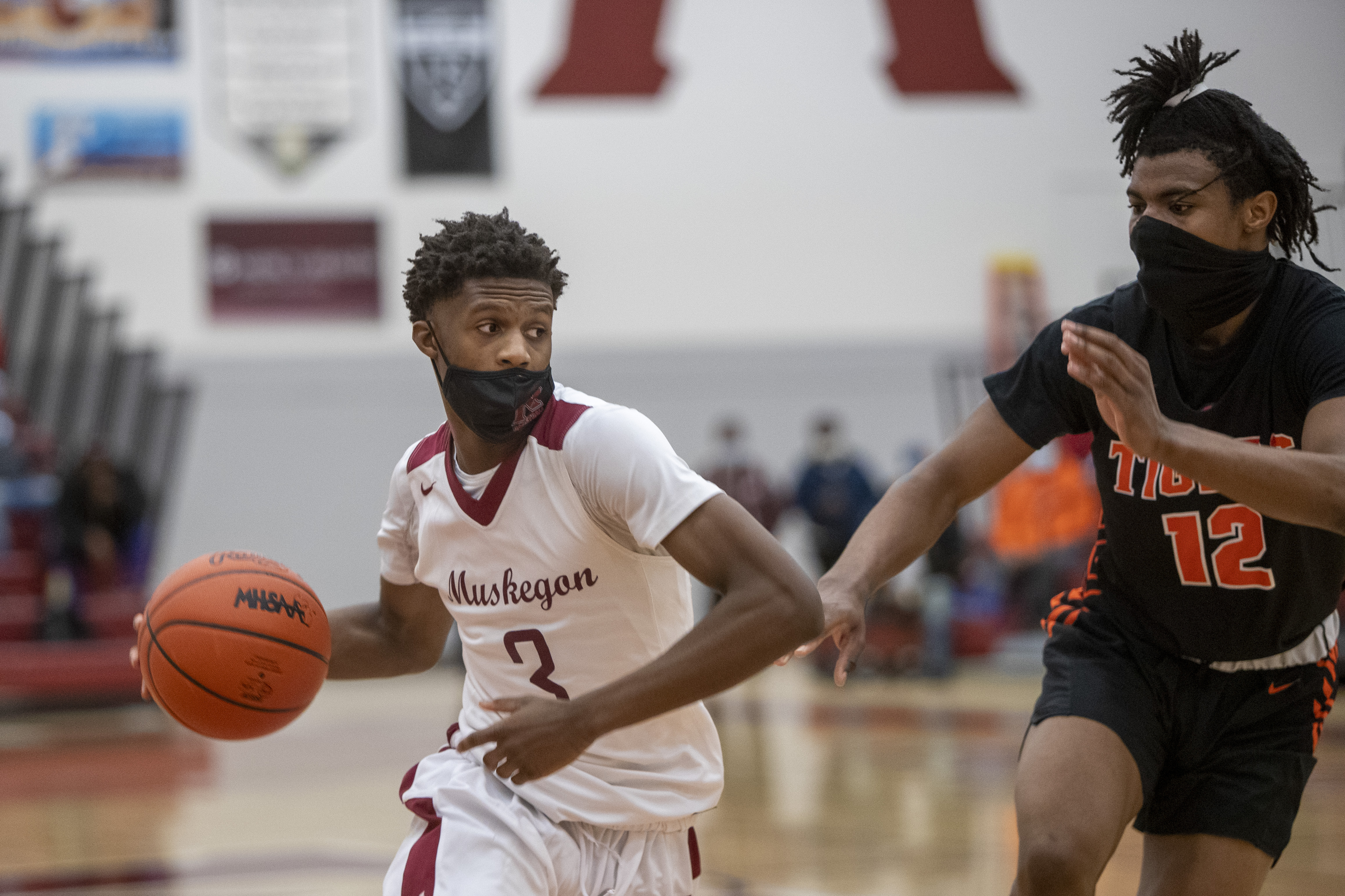 Muskegon hosts Benton Harbor boys basketball - mlive.com