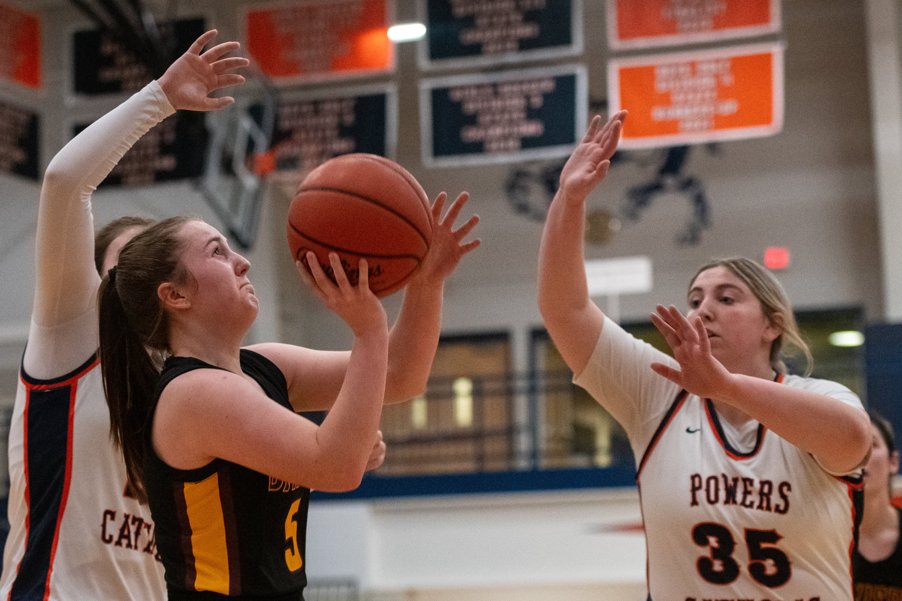 Flint Powers dominates Davison in girls basketball matchup - mlive.com
