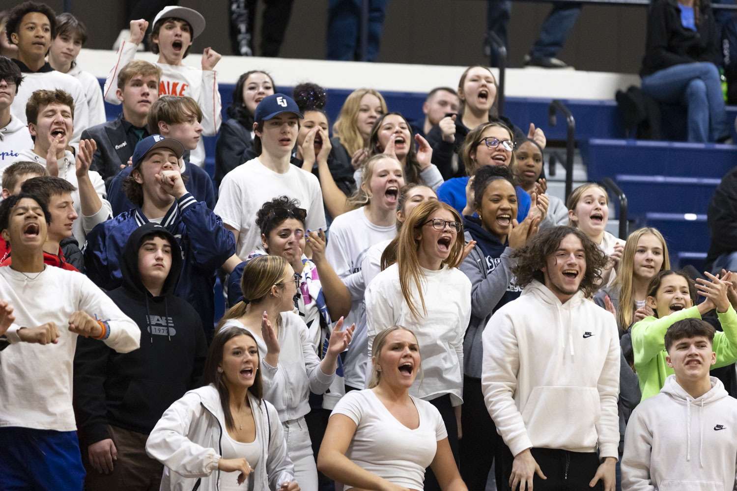 See photos as East Jackson defeats Grass Lake in a boys basketball game ...