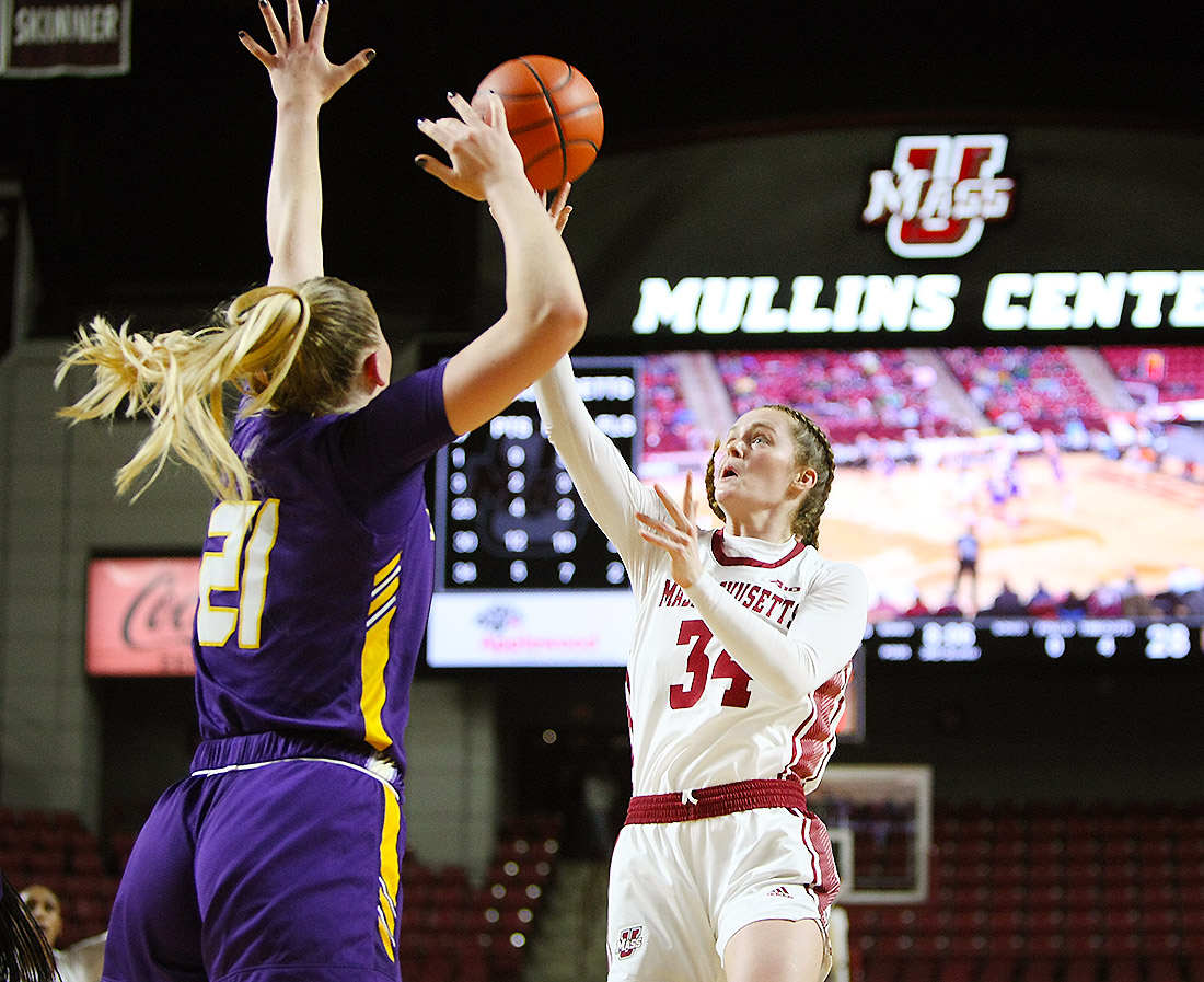 UMass Women's Basketball vs UAlbany WNIT 1st round 3/17/23 - masslive.com