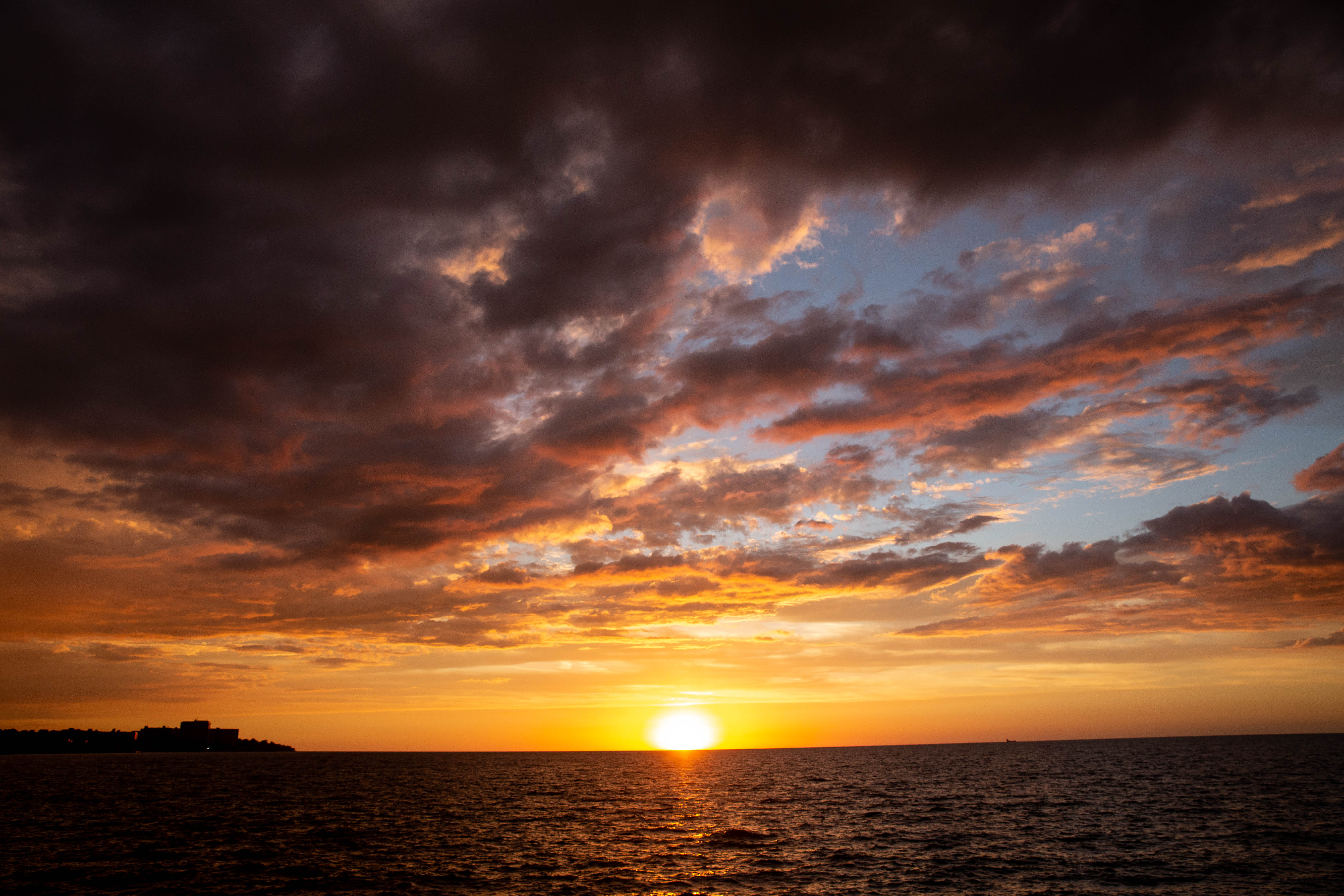 Spectacular sunset over Cleveland on Wednesday evening - cleveland.com