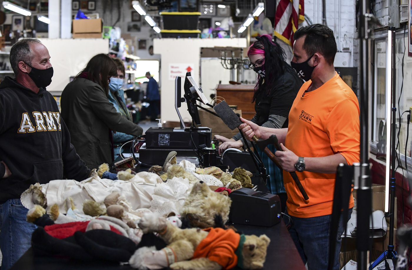 Long-awaited Phillipsburg Antique Mall opens doors in time for holidays ...