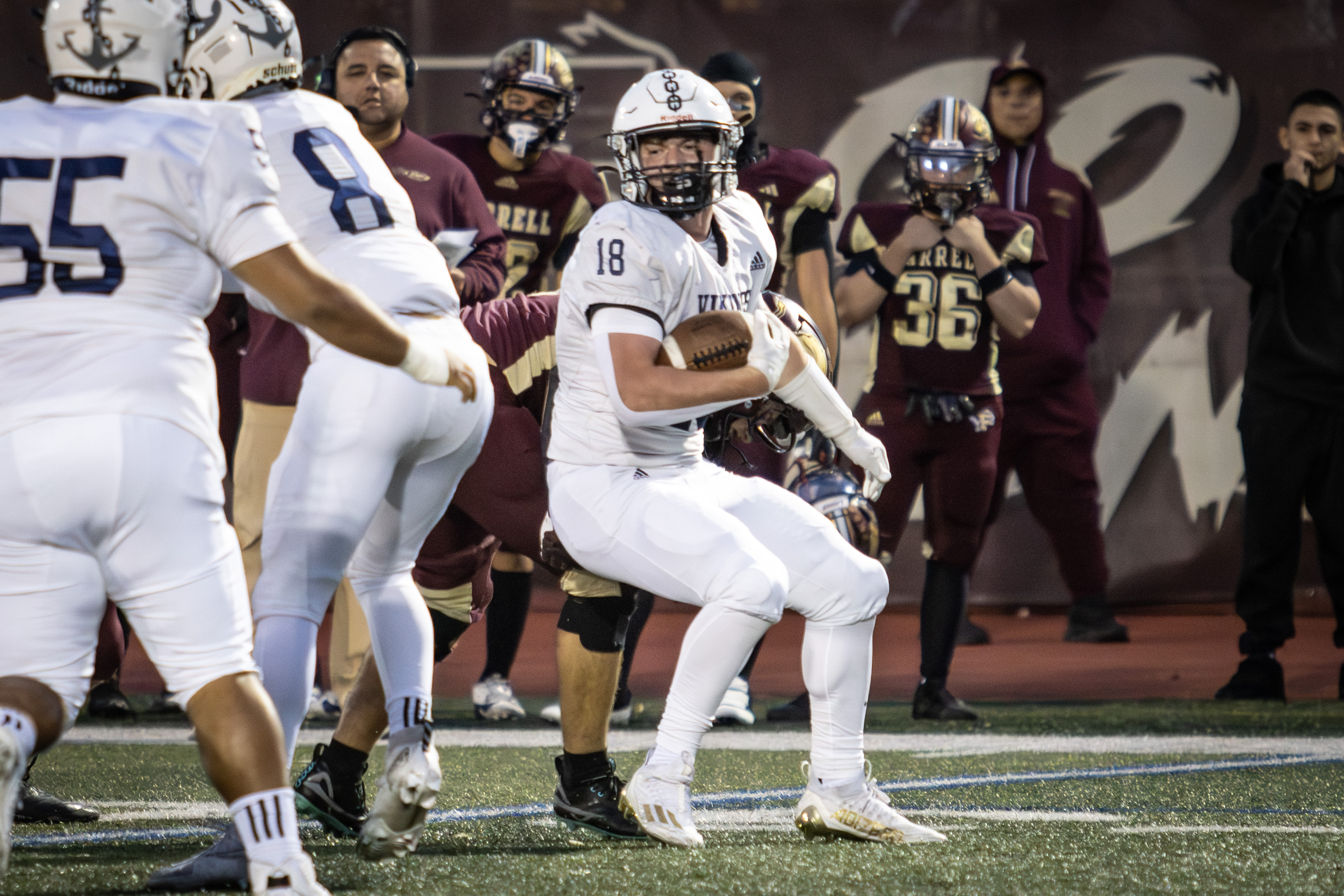 HS Football: Farrell continues remarkable season with 28-6 victory over ...