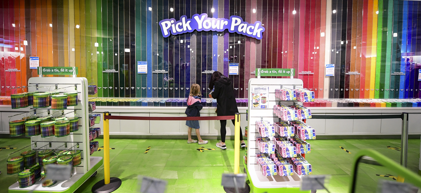 Custom Crayola box giveaway marks National Crayon Day ...