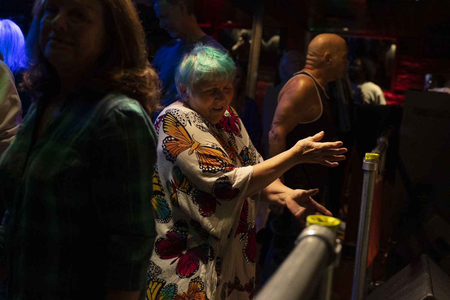 'Geezer Happy Hour' brings hundreds of people to LIVE NIGHTCLUB for ...