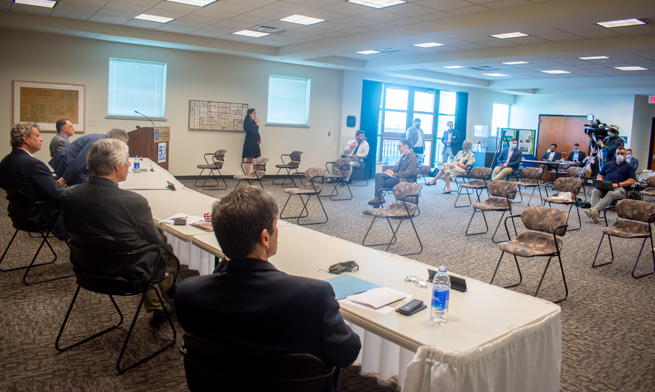 Great Lakes EPA press conference in Muskegon - mlive.com