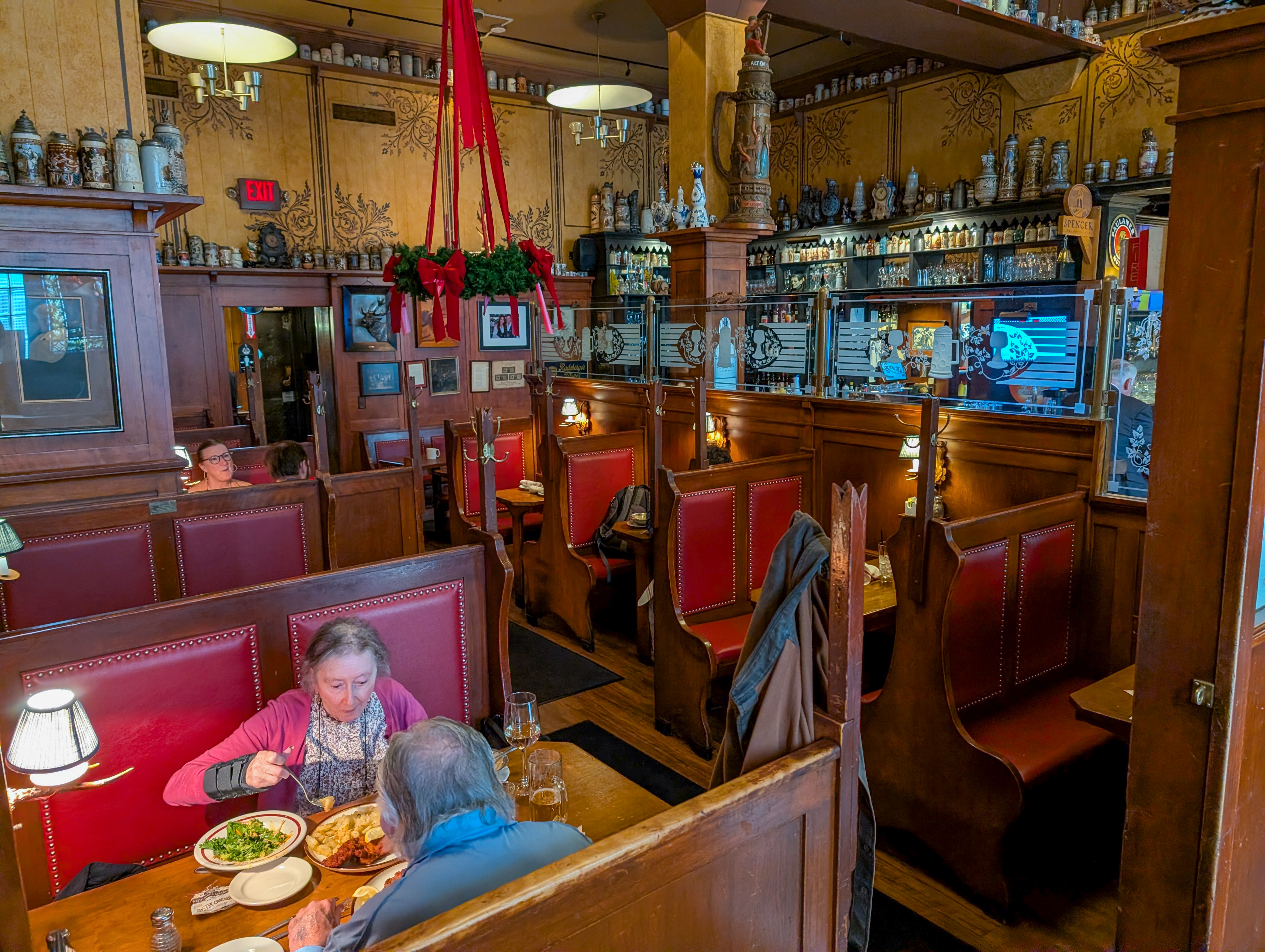 Classic Mass. Restaurants: The Student Prince in Springfield - masslive.com