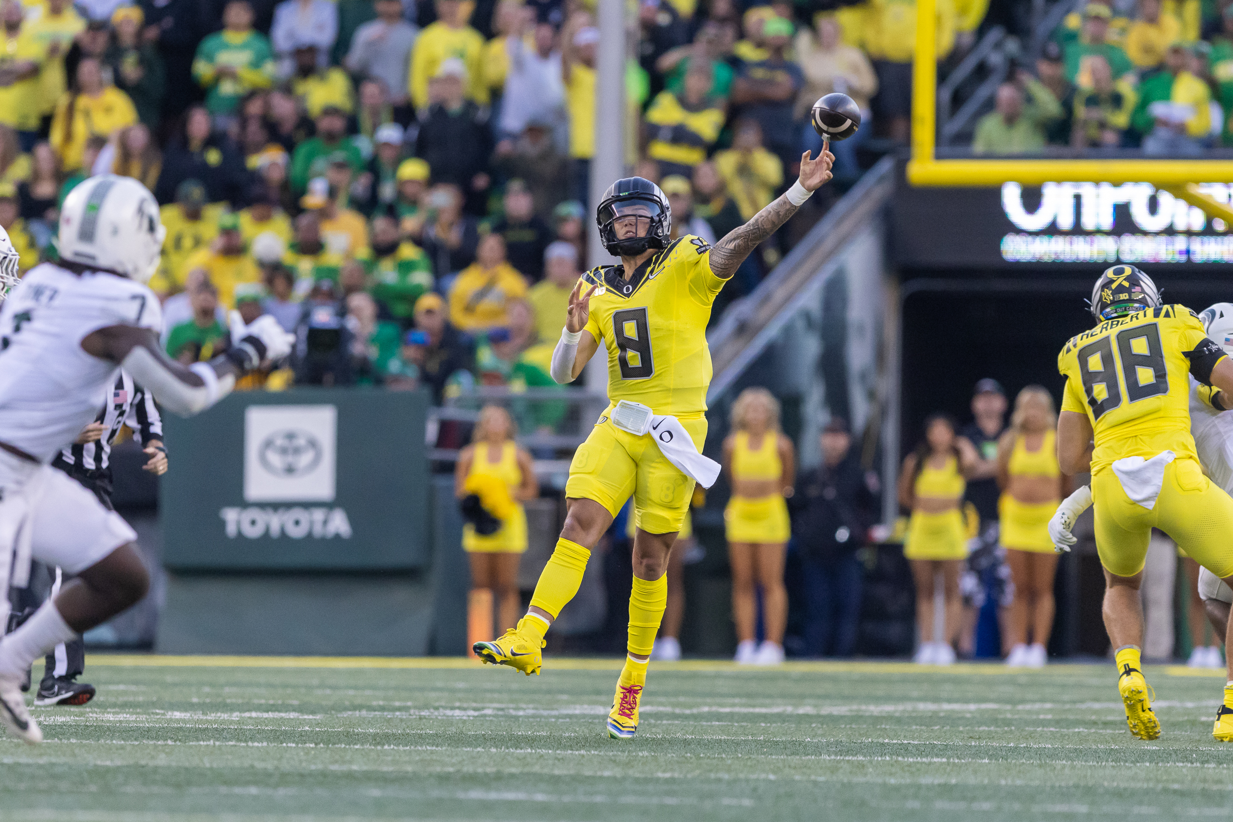 No. 6 Oregon Ducks vs. Michigan State Spartans: Oct. 4, 2024 ...