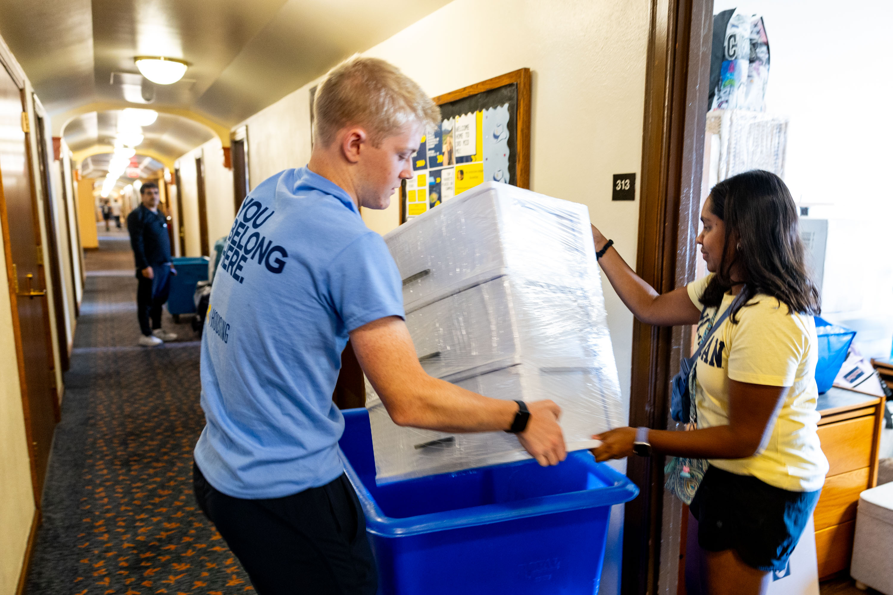 University of Michigan students move in for Fall 2024 at Mosher-Jordan ...