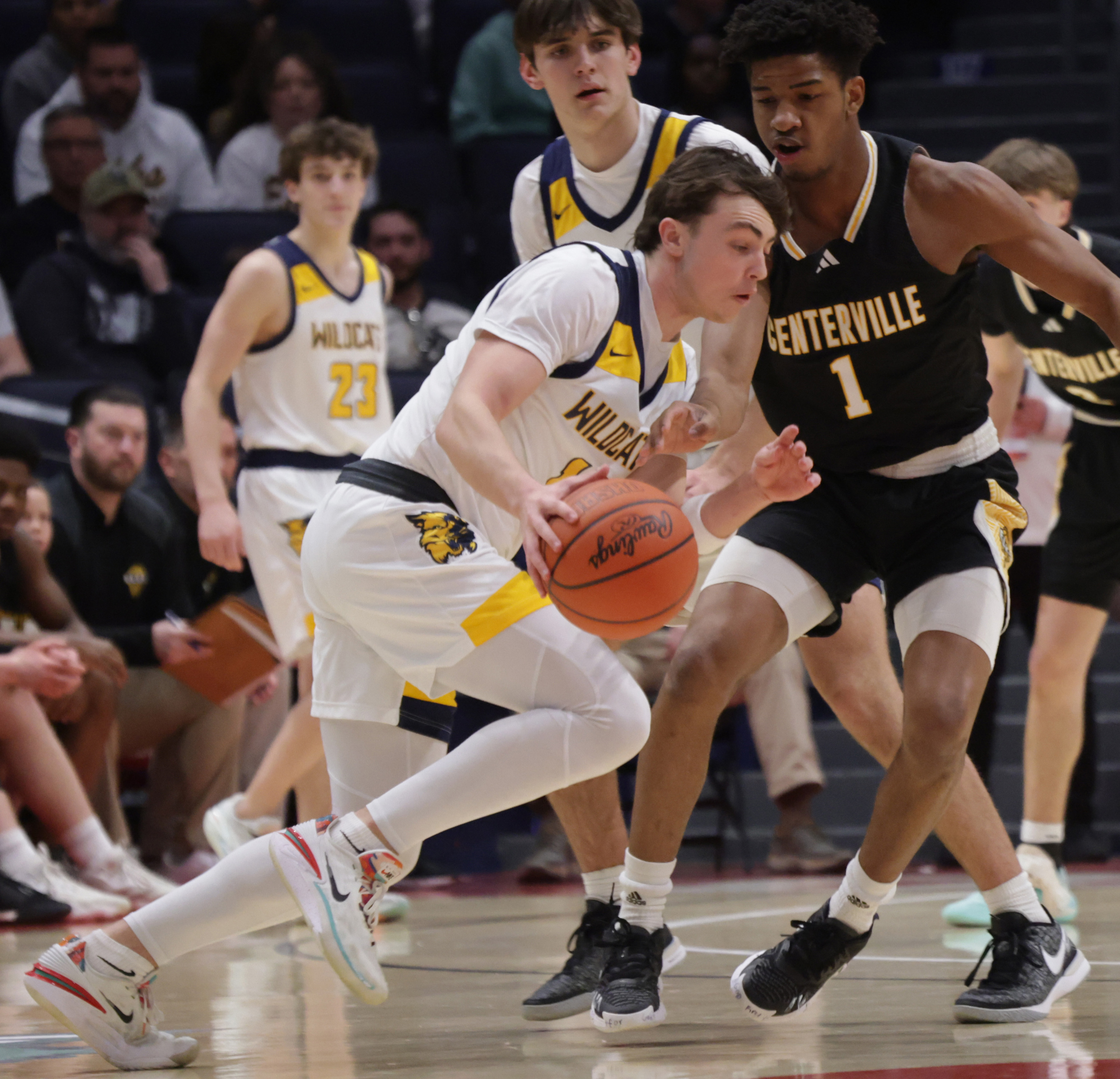 Div I Basketball Finals, St. Ignatius vs Centerville - cleveland.com